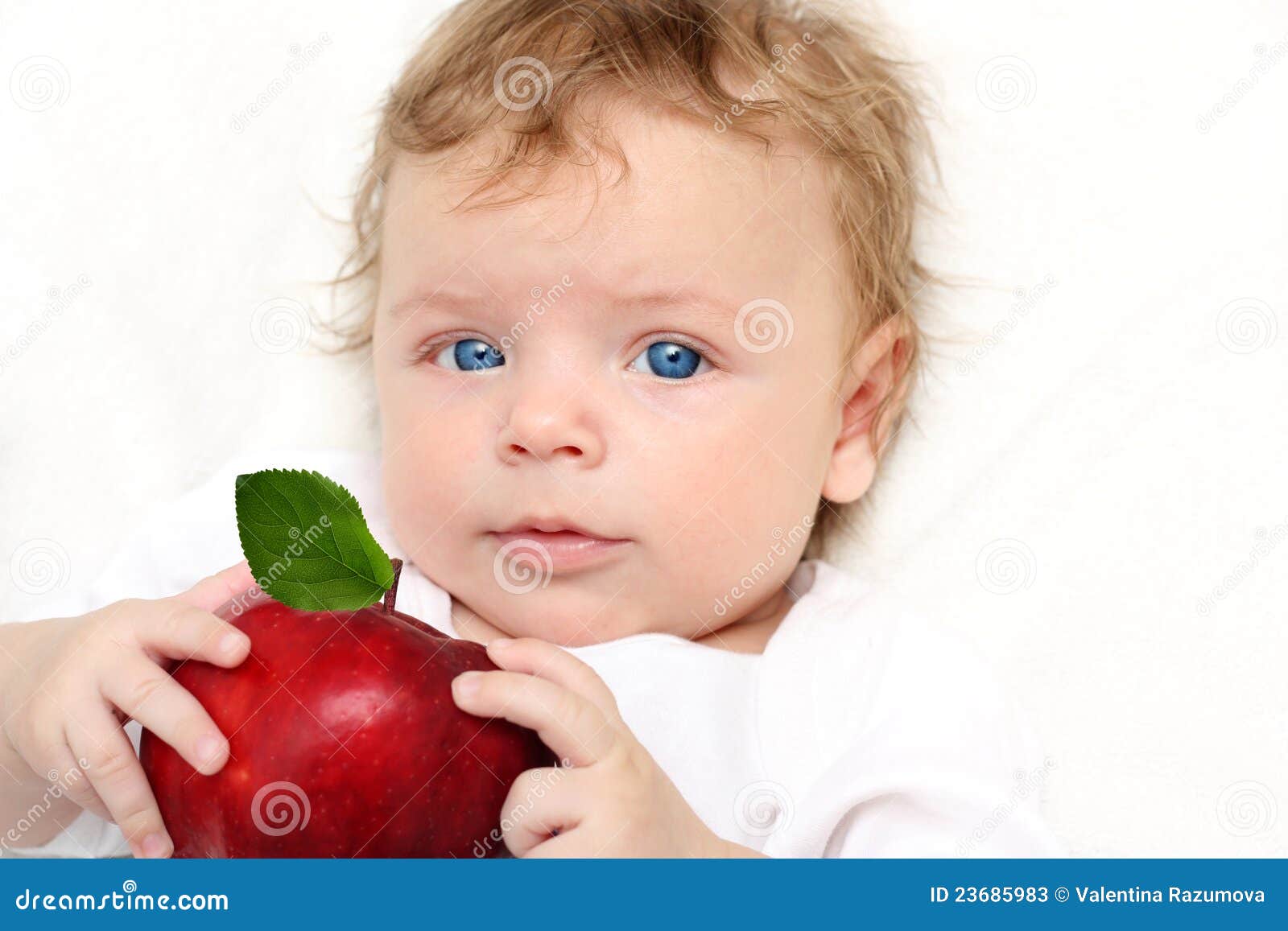 Baby boy with apple stock image. Image of innocence, happy - 23685983