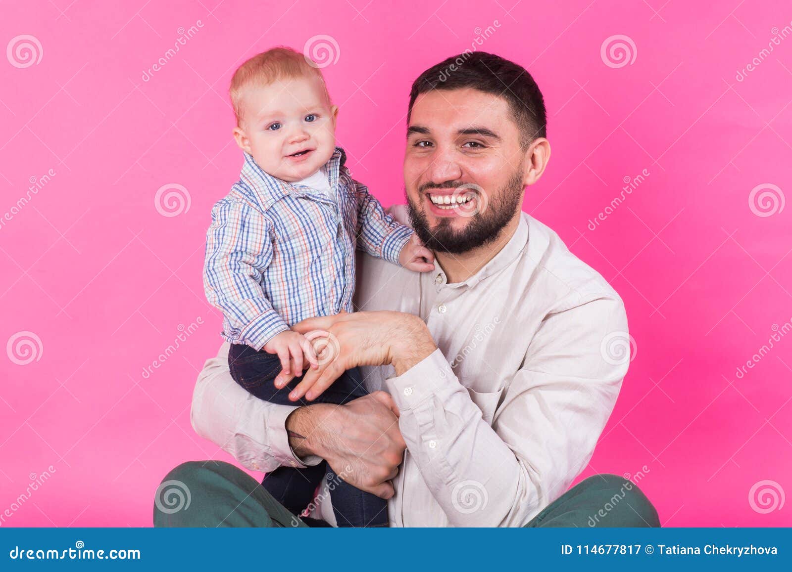 Daddy Pink-eared Duck Protecting His Ducklings Royalty-Free Stock ...