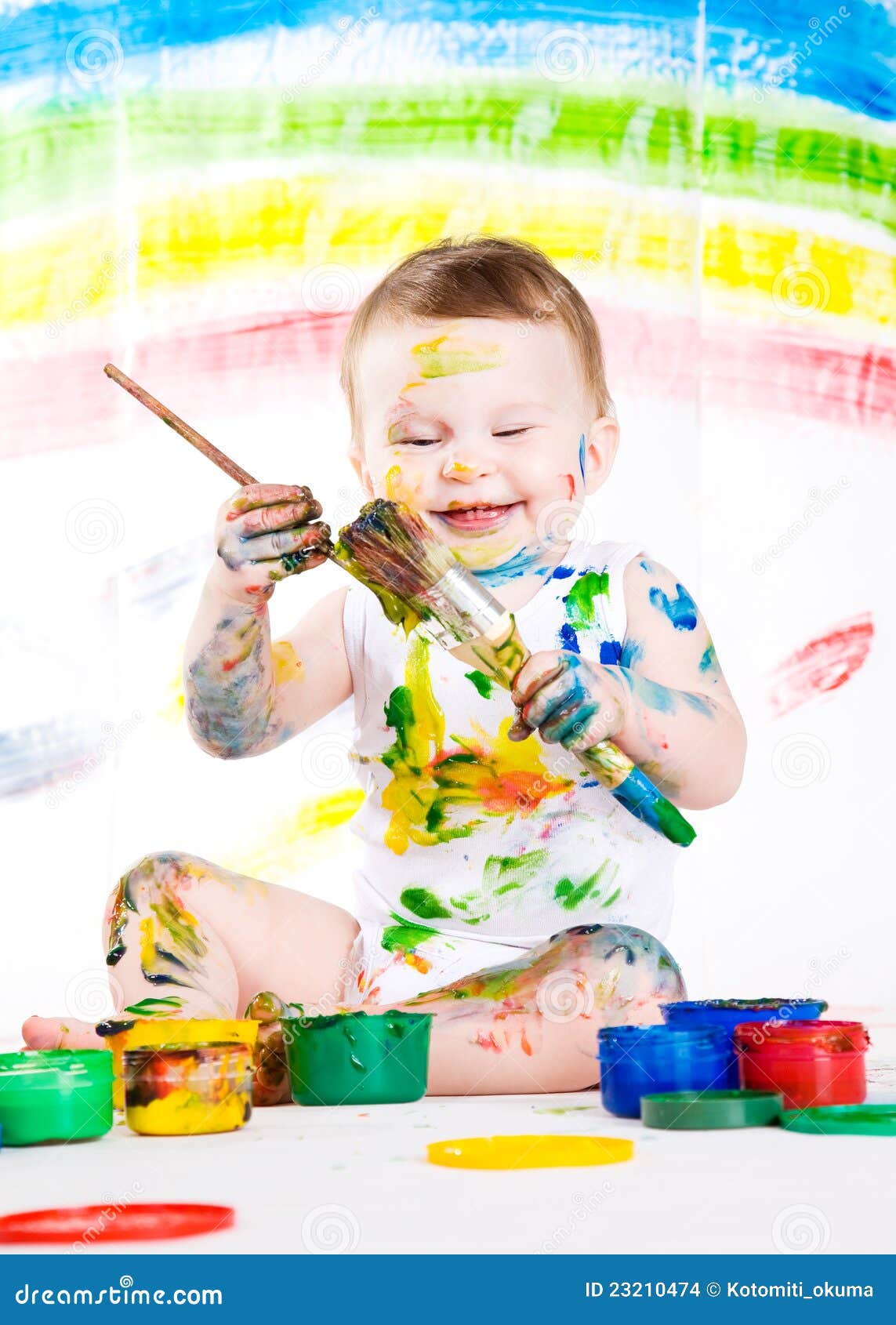 Baby en verven stock foto. Image of achtergrond, creativiteit - 23210474