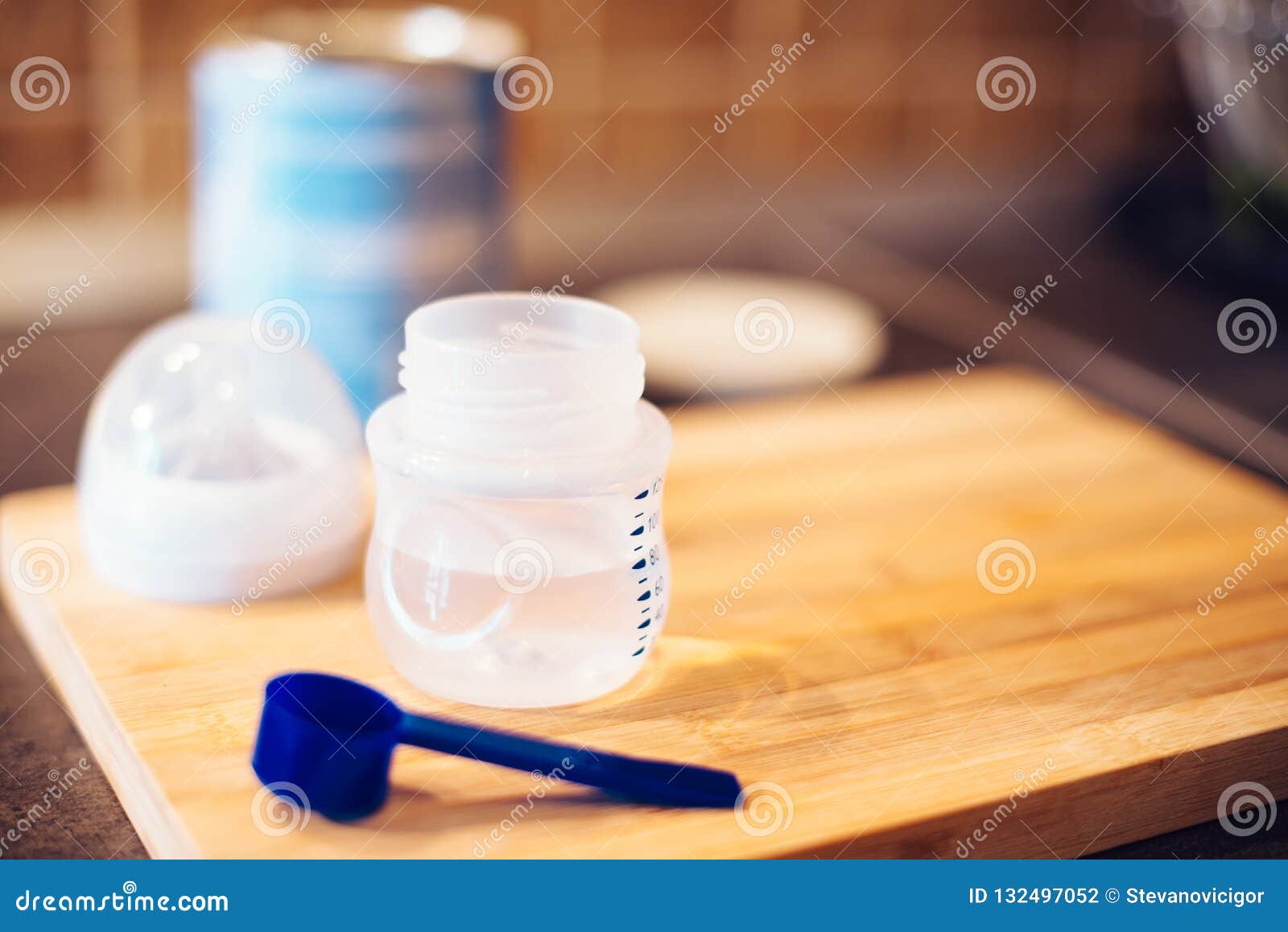 4,416 Baby Formula Milk Bottle Stock Photos - Free & Royalty-Free Stock ...