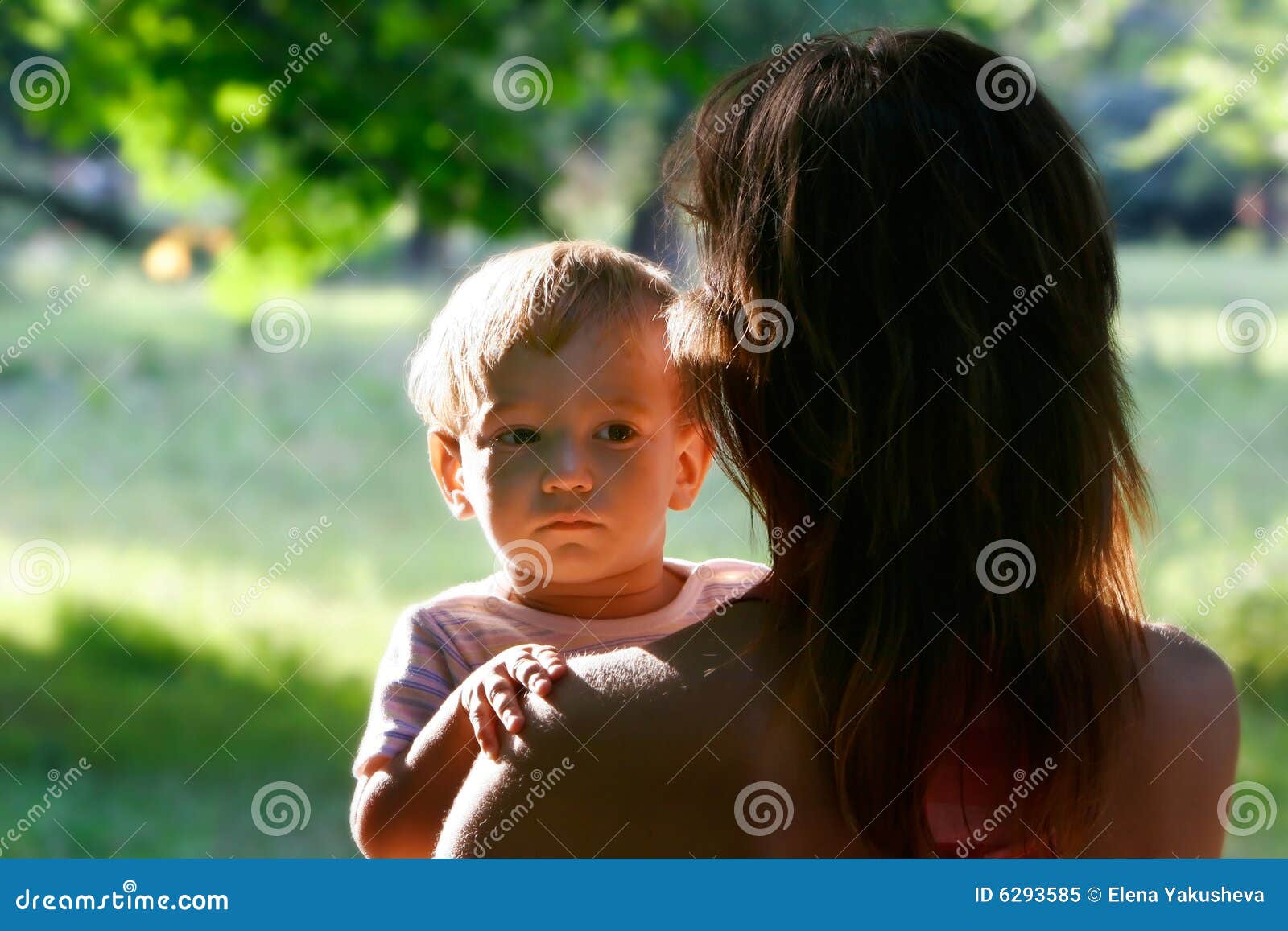 Baby Looking Over Mother S Shoulder Stock Image - Image of summer ...