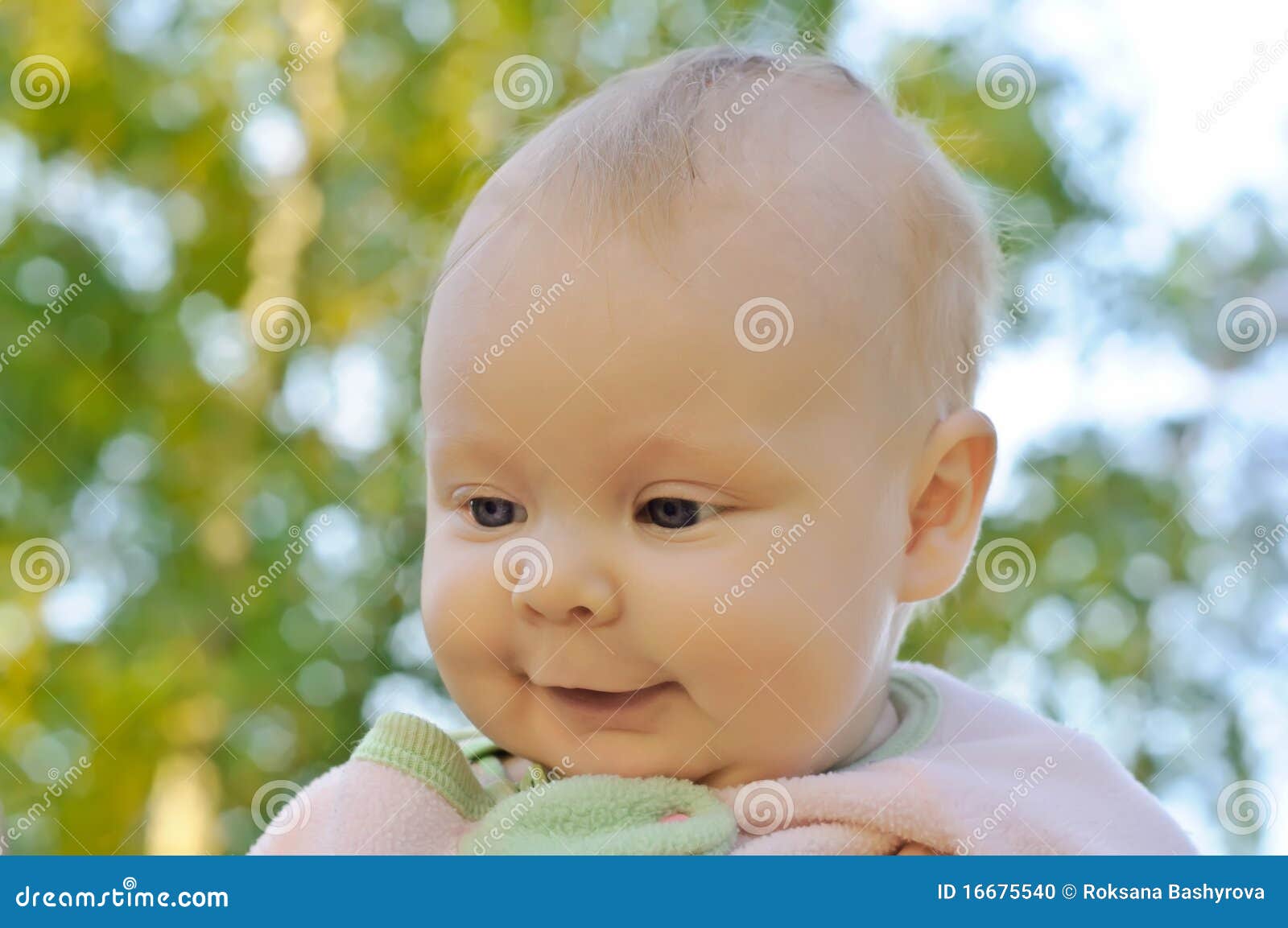 Baby-meisje stock foto. Image of babys, leven, zorg, geluk - 16675540