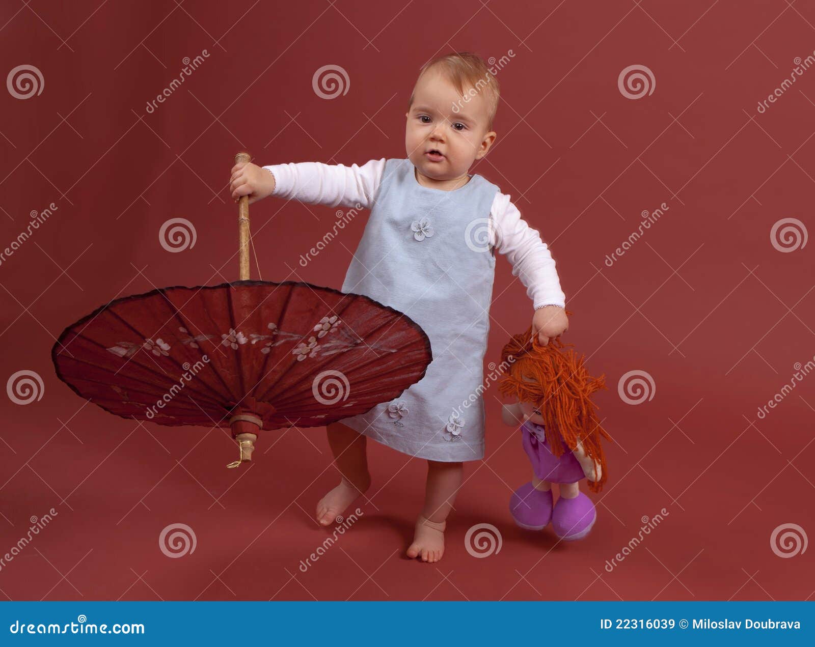 Baby with parasol stock image. Image of step, shot, child - 22316039