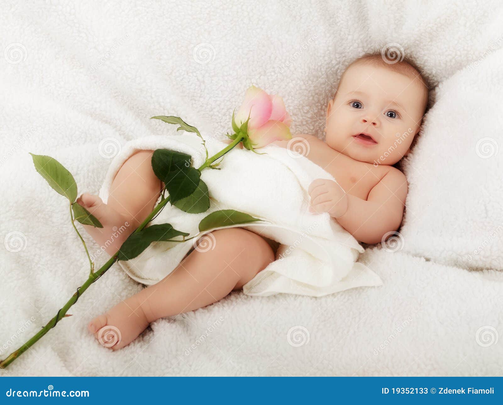 Cute Babies With Roses
