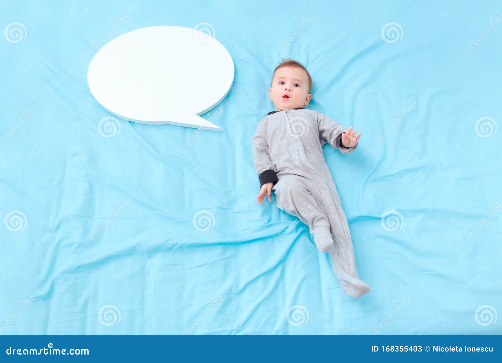 Baby Talking with Speech Bubble Learning Language Stock Image - Image ...