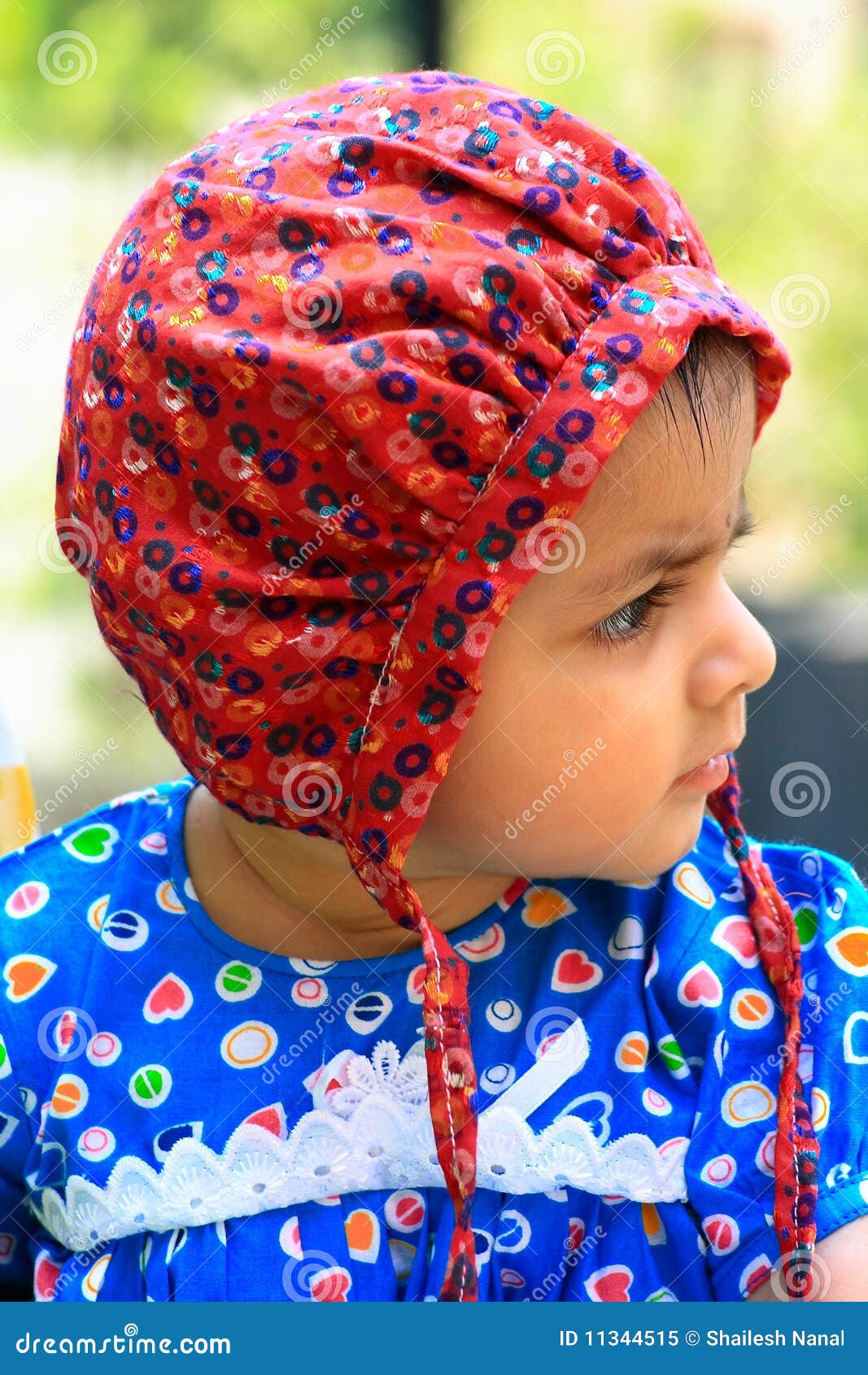 Baby turning the face stock image. Image of attentive - 11344515