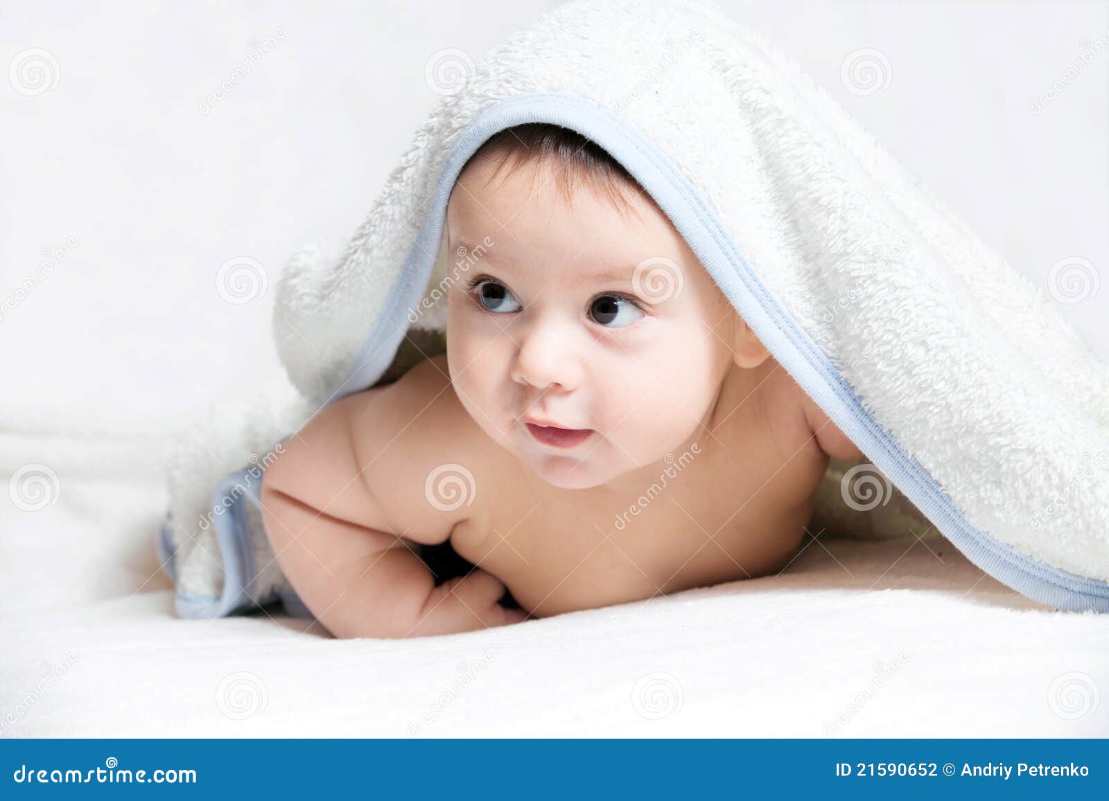 Baby under white towel stock photo. Image of love, joyful - 21590652