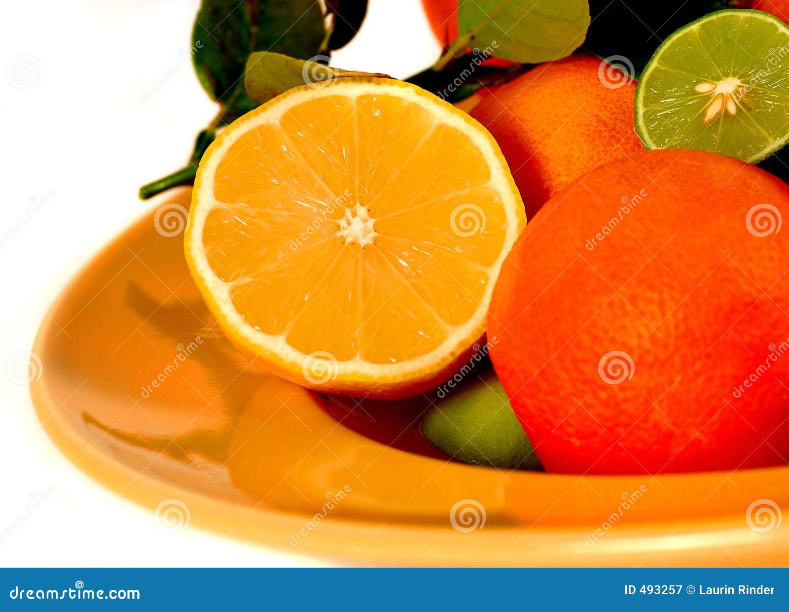 Bacia de citrino imagem de stock. Imagem de tarte, doce - 493257