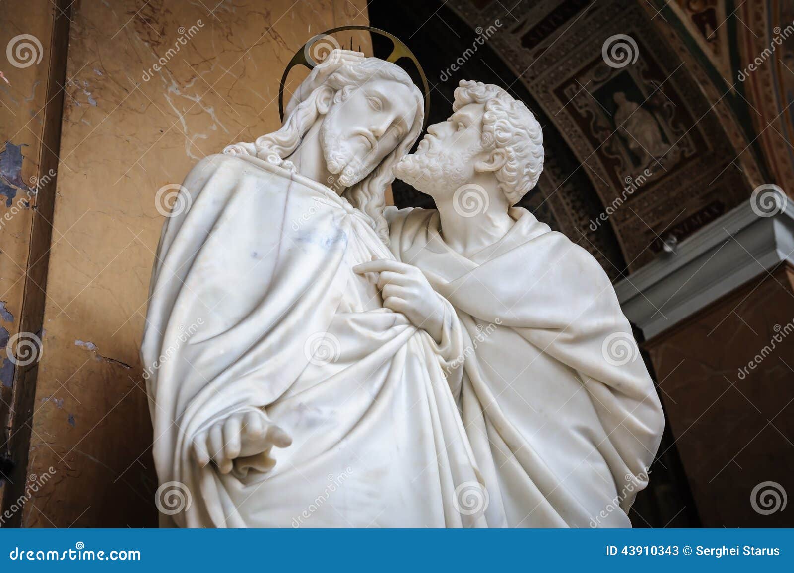 Bacio Della Statua Di Giuda Immagine Stock - Immagine di basilica ...