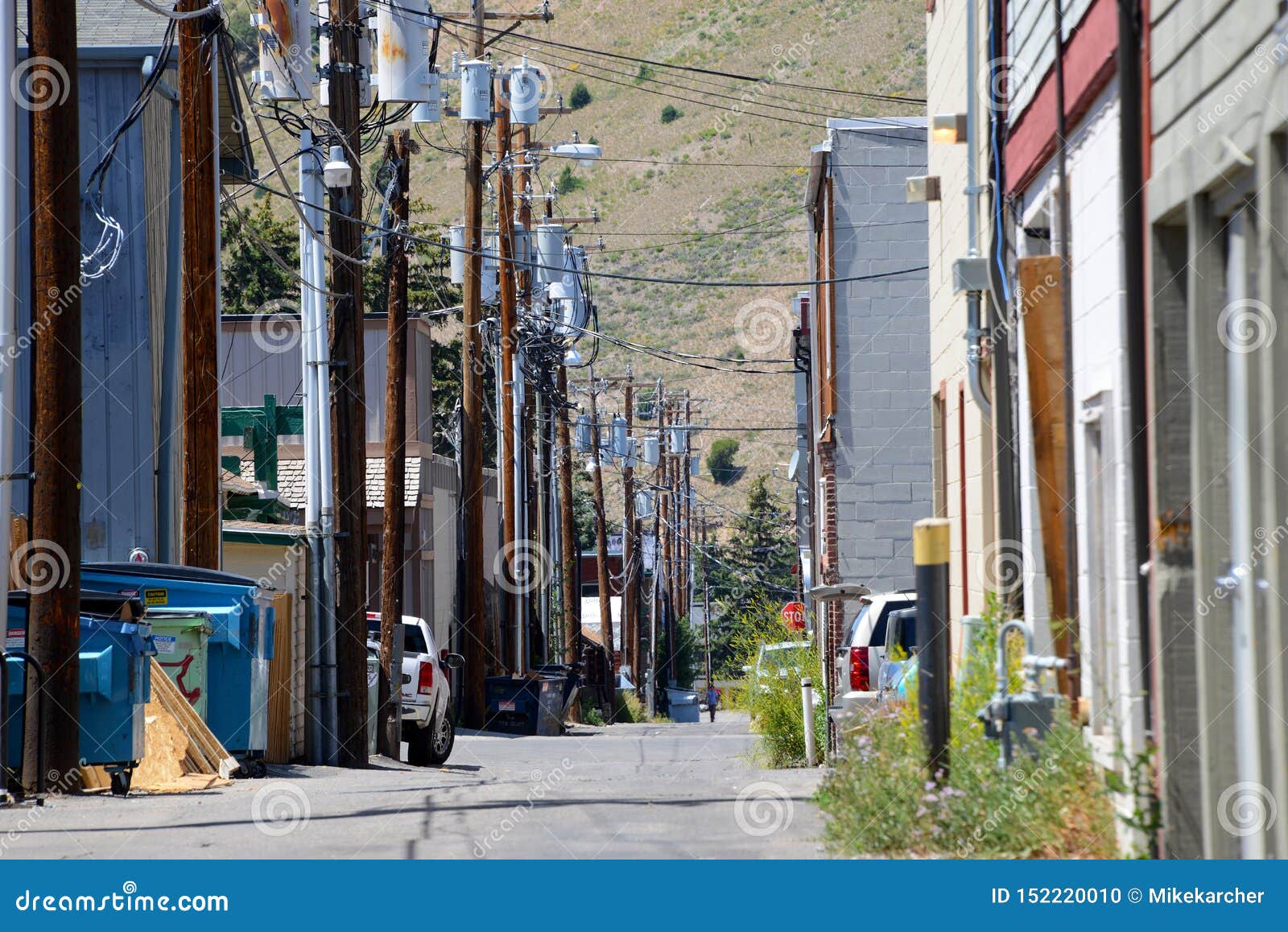 Back alley editorial image. Image of america, building - 152220010