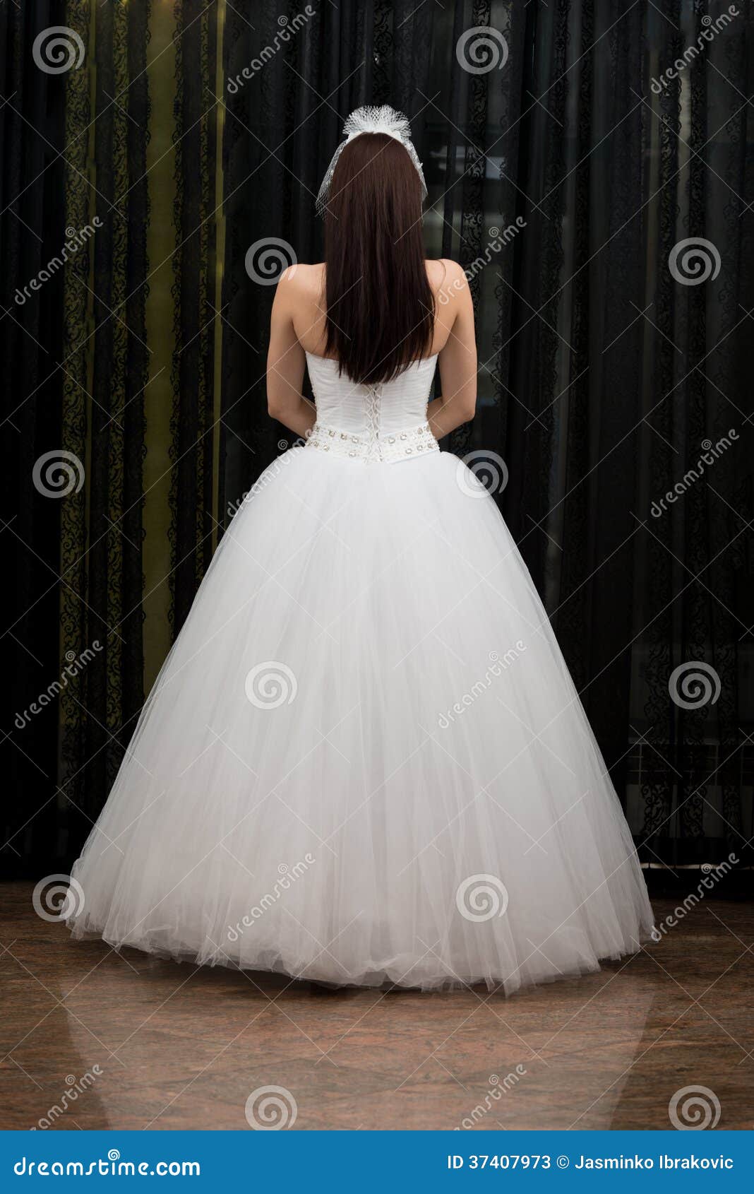 Back of Brides Wedding Dress Stock Image - Image of white, laughing ...