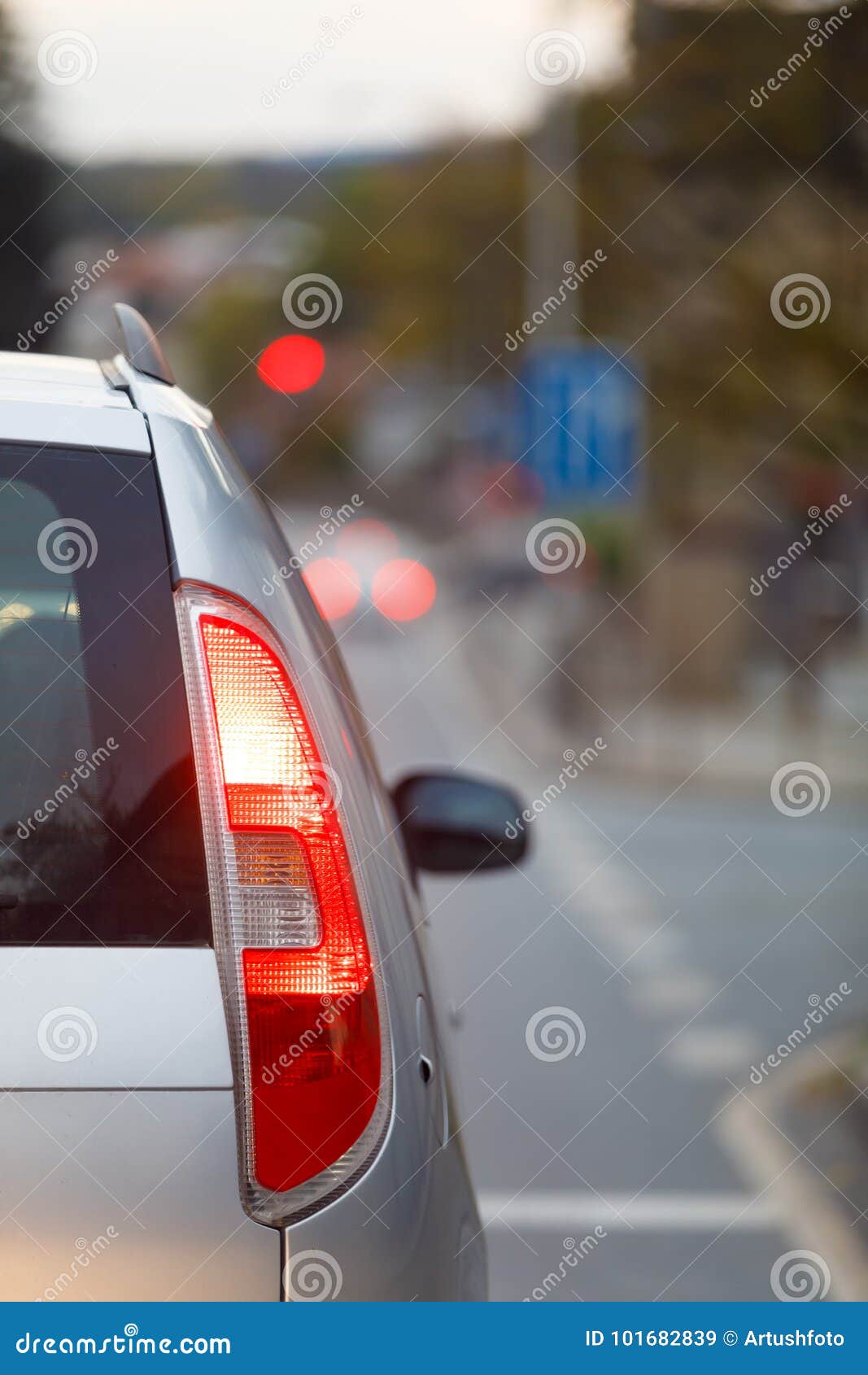Back of Car Waiting at the Red Light Stock Image - Image of travel ...