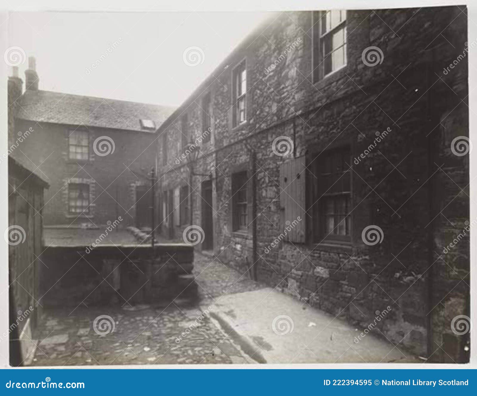 Back Court With Drying Green And An Outhouse Picture. Image: 222394595