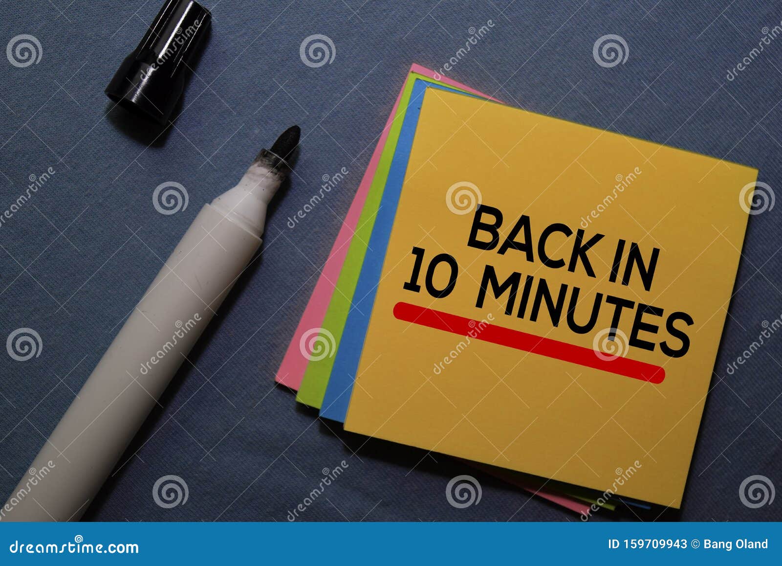 Back in 10 Minutes on Sticky Notes Isolated on Office Desk Stock Image ...