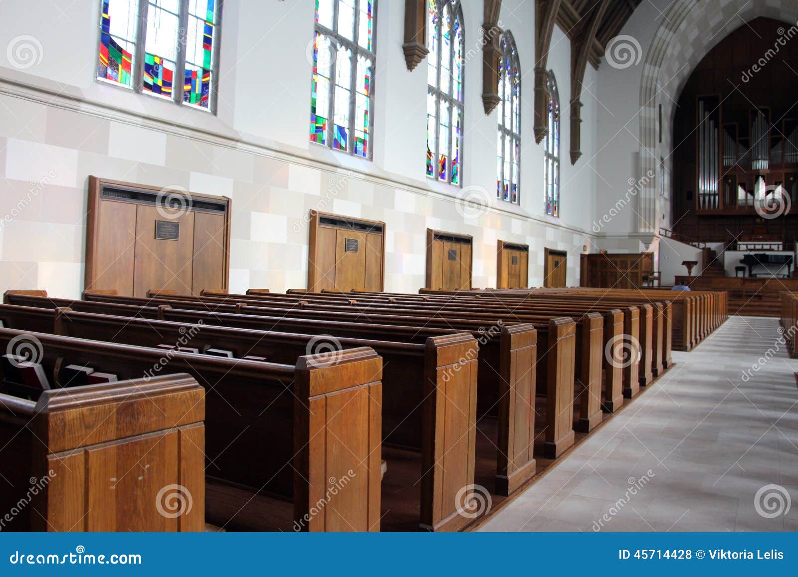 Back of Rows of Church Pews Stock Photo - Image of mass, hopeful: 45714428