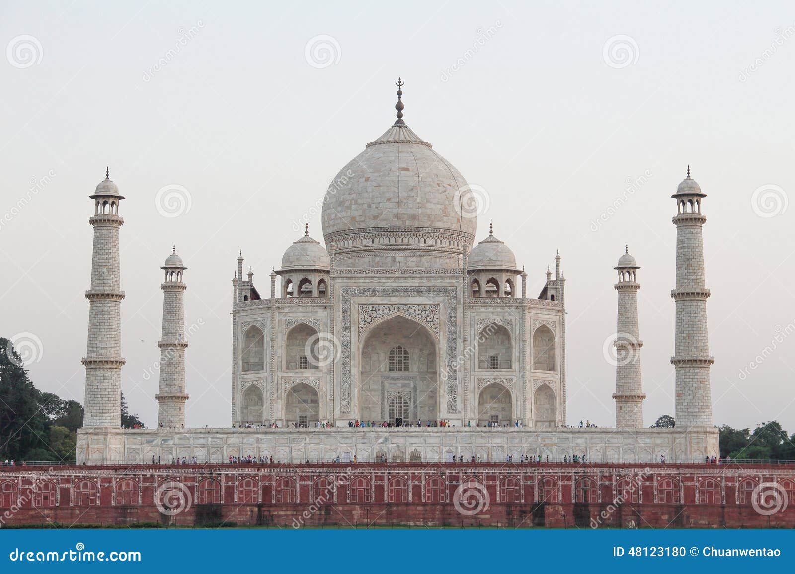 The Back Of The Taj Mahal Stock Photo - Image: 48123180