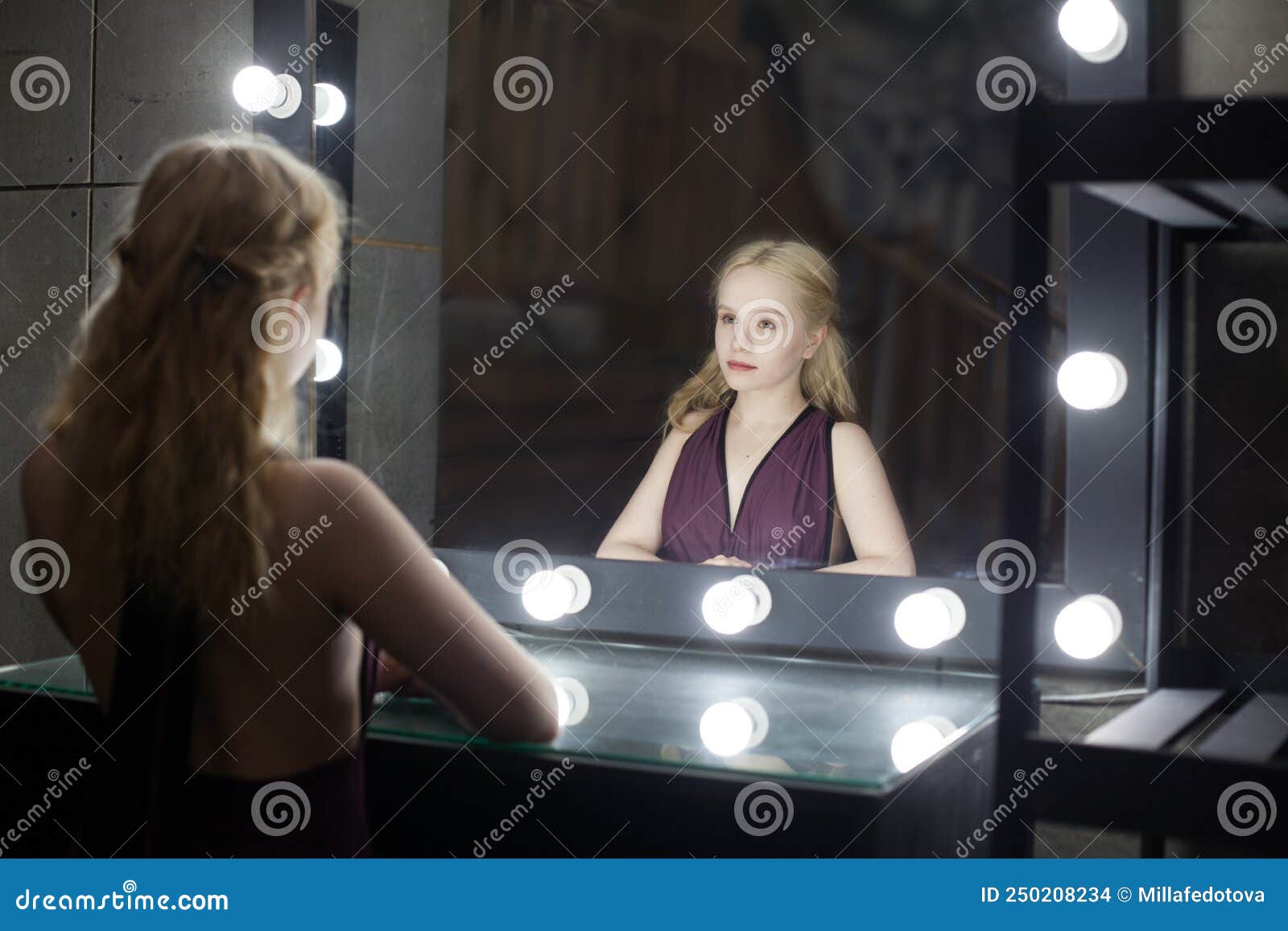 Back View of Beautiful Singer in Standing in Front of Mirror Stock ...