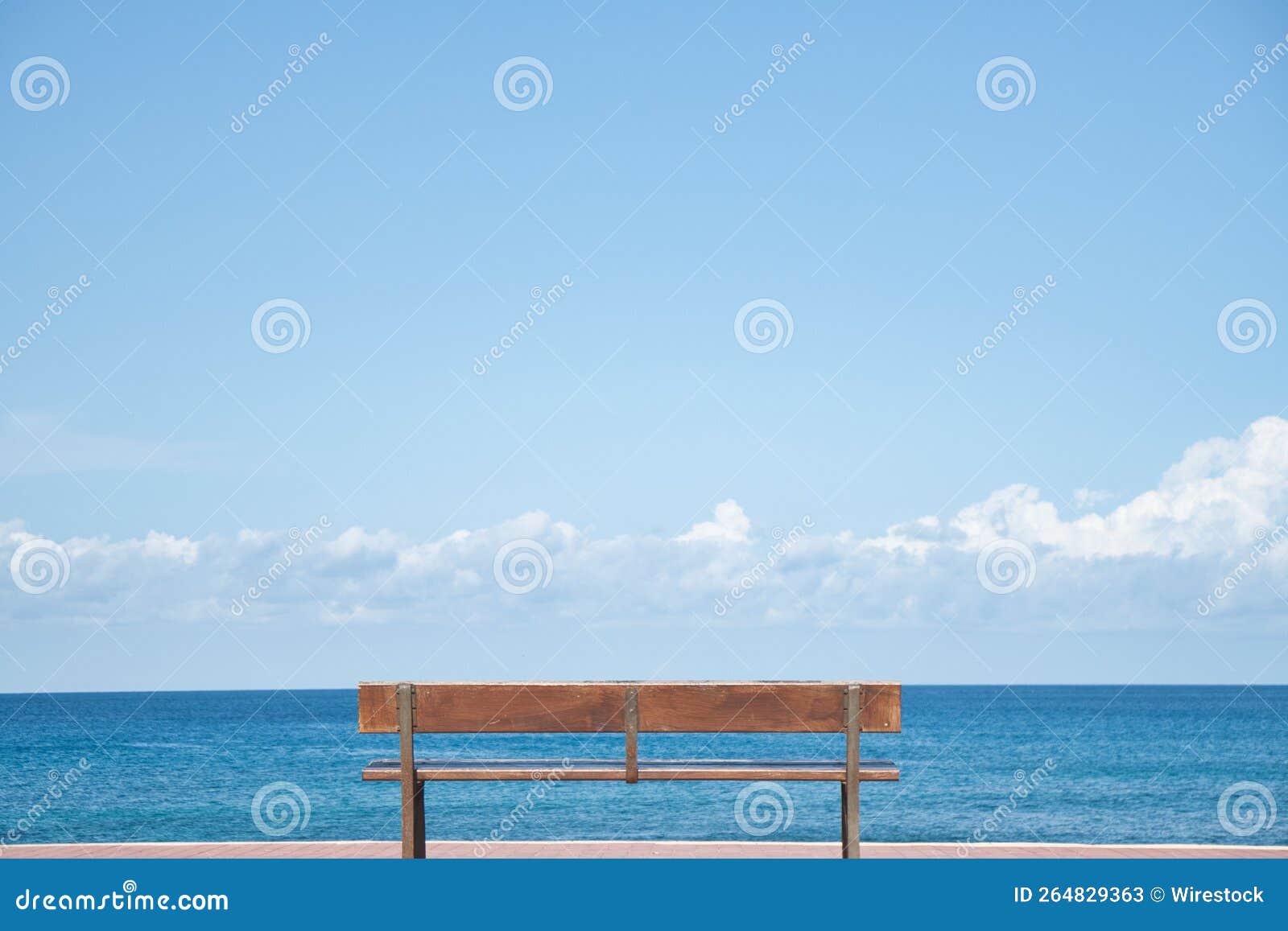 Back View of an Empty Bench with Sea Views - Concept of Tranquility ...