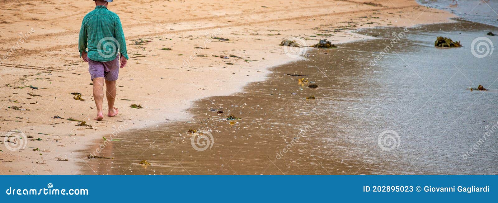 Back View of a Lonely Man Walking Along the Back. Loneliness and Relax ...