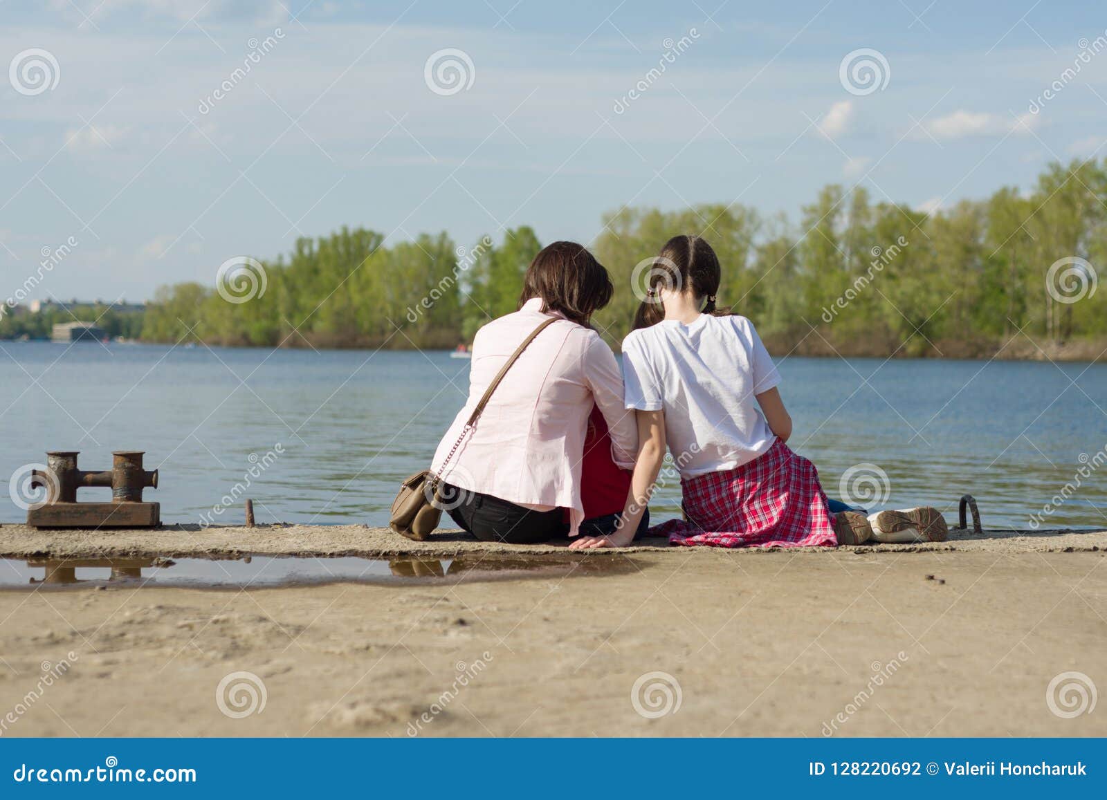 Back View Mother and Daughter Watching the Water Stock Photo - Image of ...