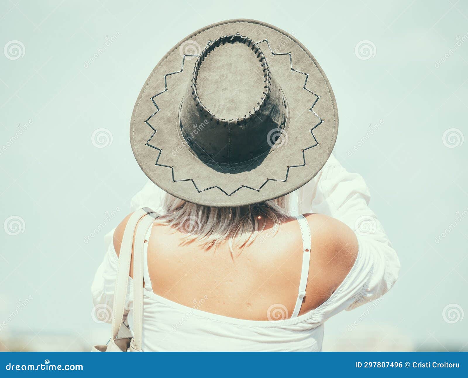 Back View Picture of a Woman Wearing a Elegant Hat Stock Photo - Image ...