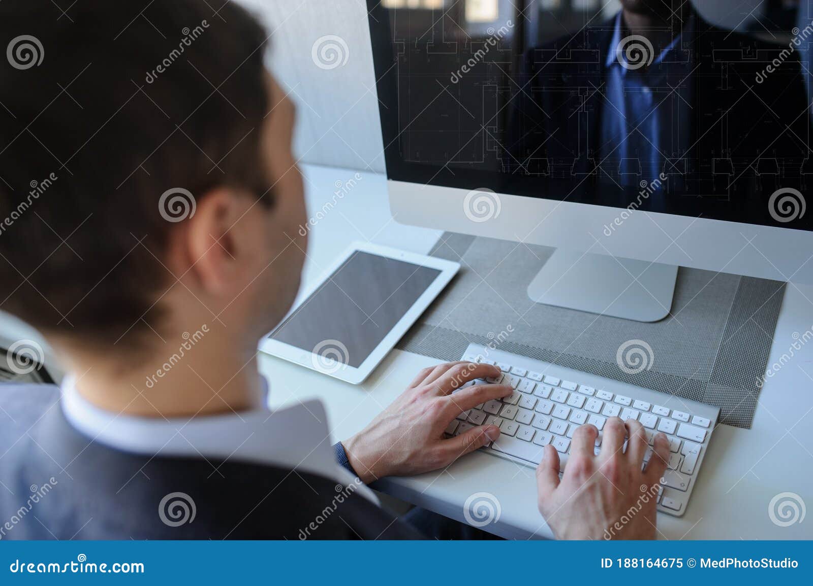 Lateral View of a Young Man Working on the Computer Stock Image - Image ...