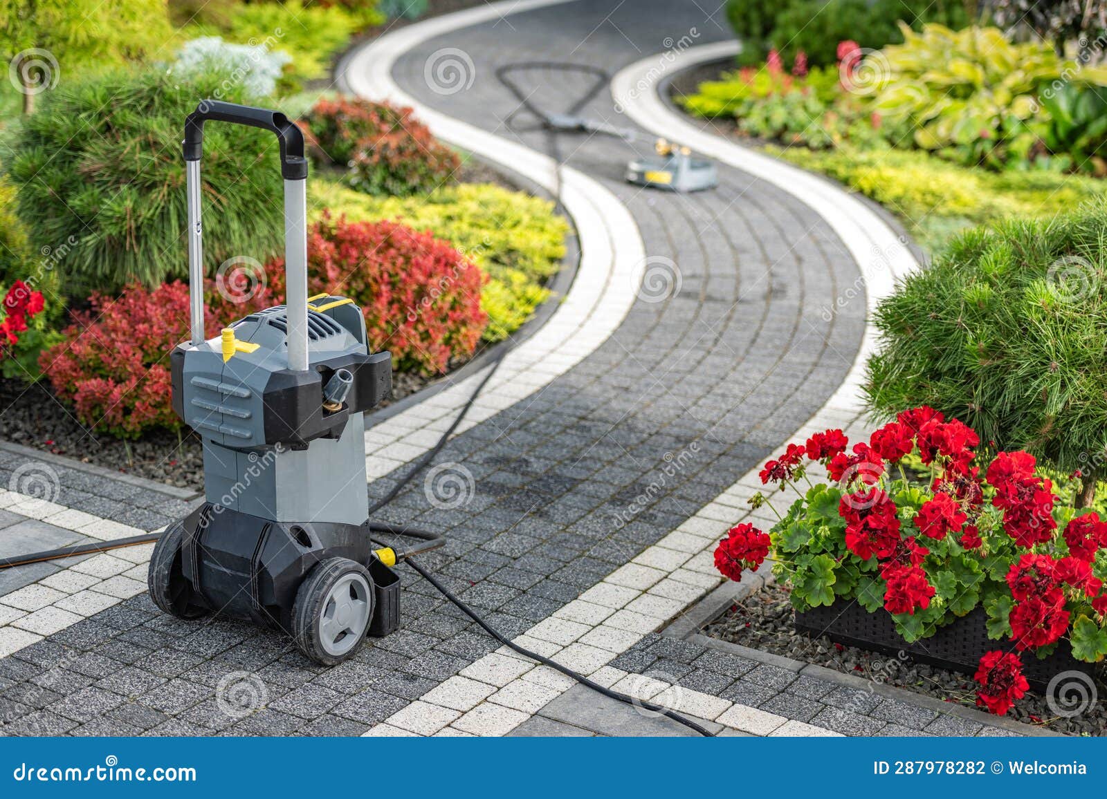 Back Yard Garden Pathways Spring Time Washing Stock Photo - Image of ...