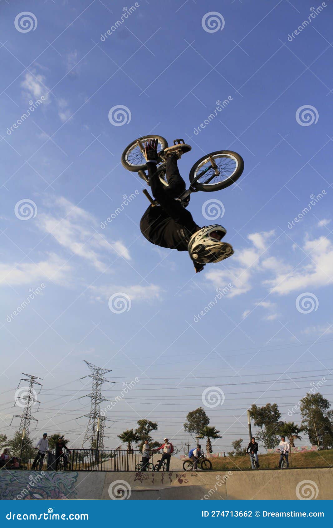 Backflip no hands editorial photography. Image of sports - 274713662