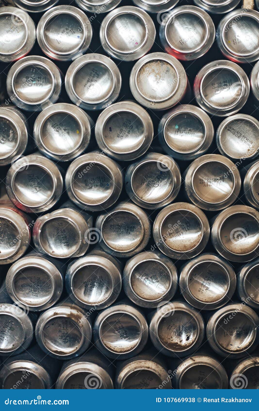 Background of Aluminum Cans Stock Photo - Image of cans, juice: 107669938