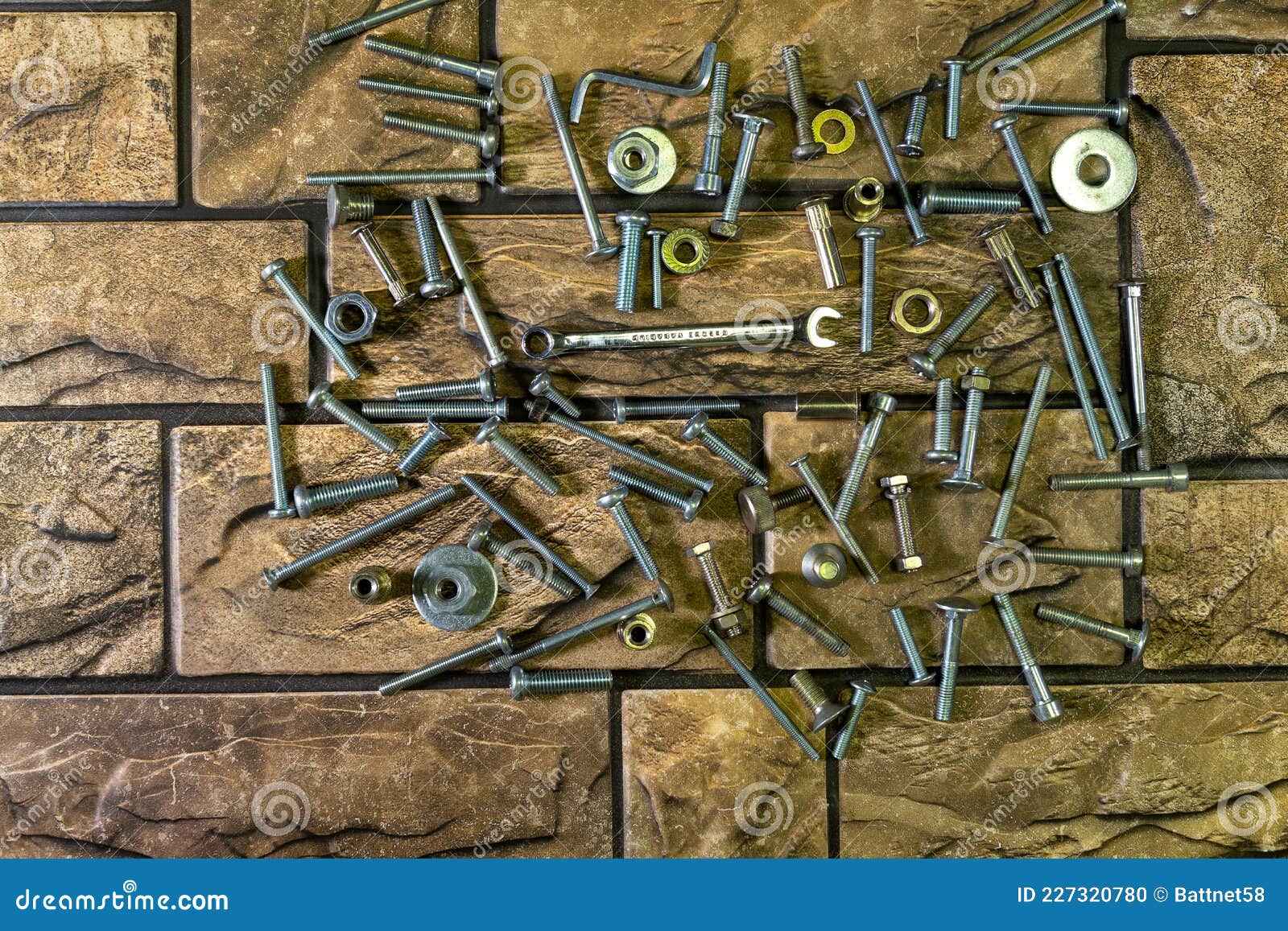 Staples;screws; Nuts; Self-tapping Screws; Wrenches, All Kinds of ...