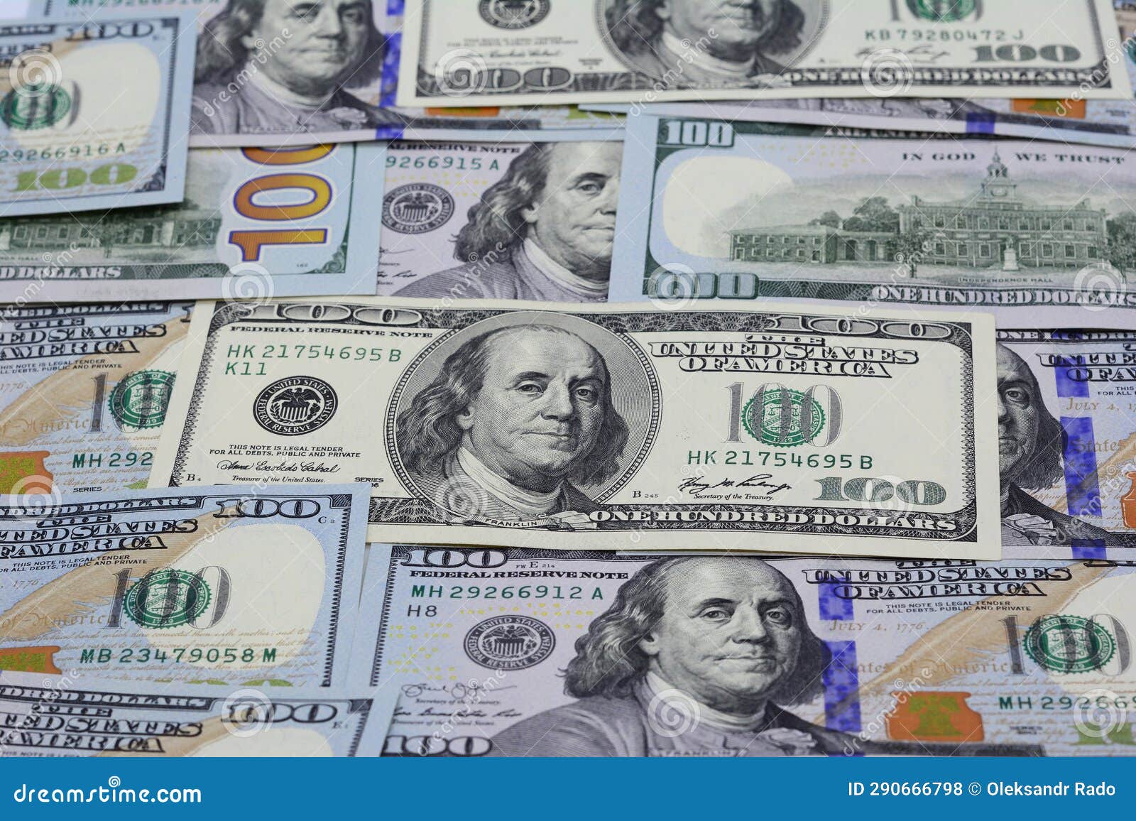 Background of 100 Dollar Bills. Texture Old and New US Dollar Bills ...