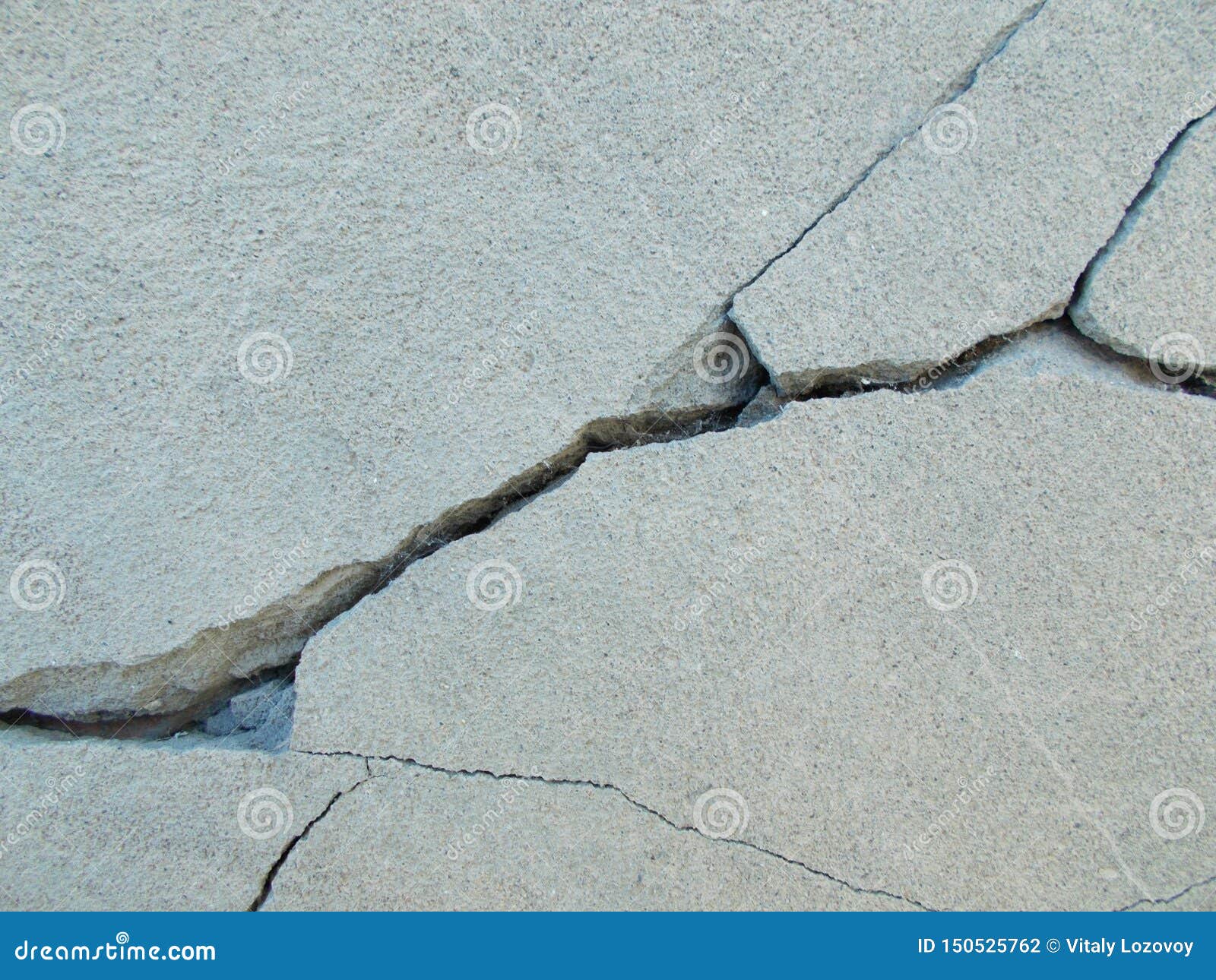 Crack in the wall stock photo. Image of interior, concrete - 150525762