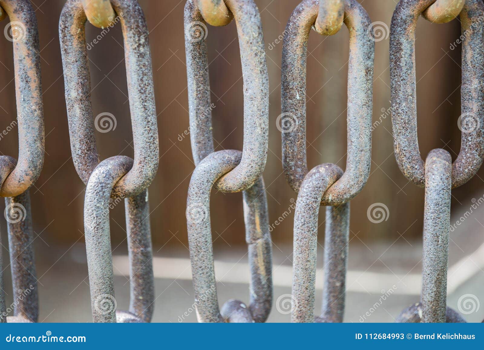 Background of Many Old Rusty Chains Stock Image - Image of minimal ...