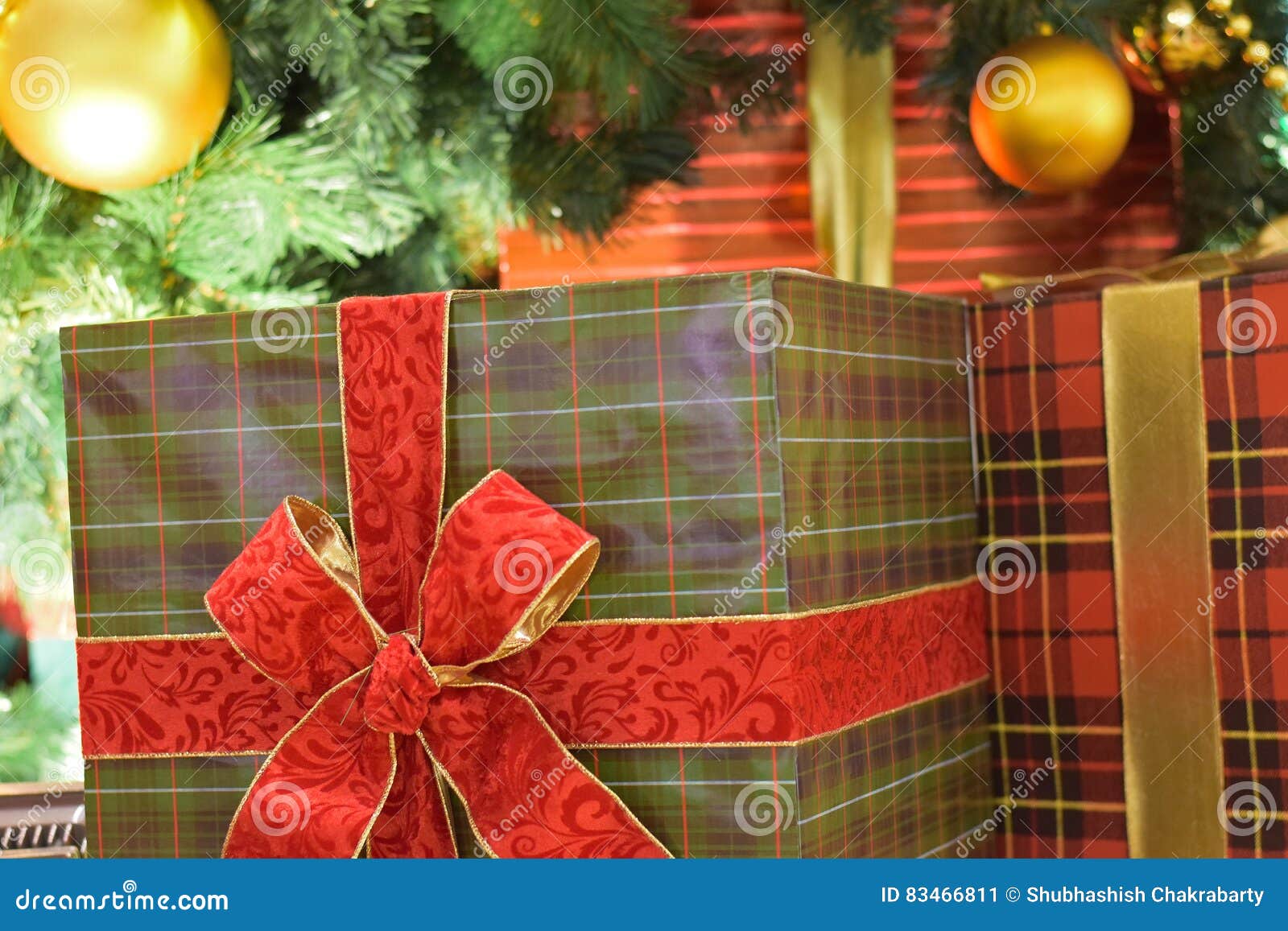 Background Texture of Holiday Gift Box Stock Image - Image of gifts ...