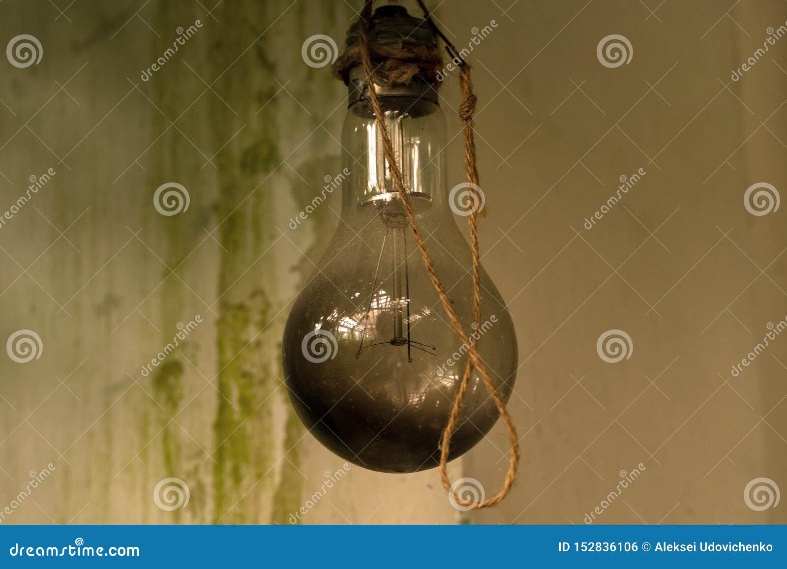 Background, Vintage Photo of Burnt Light Bulb Stock Photo - Image of ...