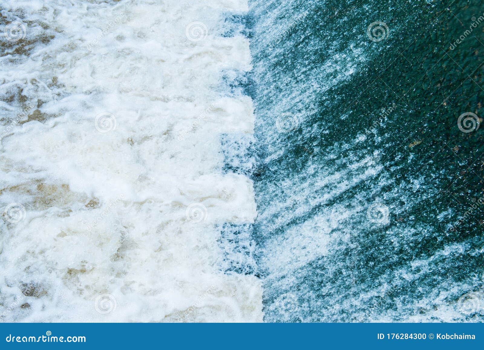 Background of Water Flowing Stock Photo - Image of beautiful, bubbles ...