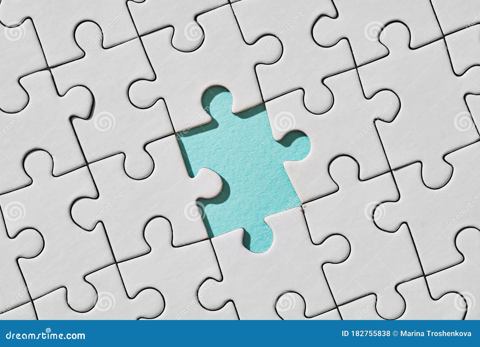 The Missing Piece - Gingerbread Heart Jigsaw-puzzle Royalty-Free Stock ...