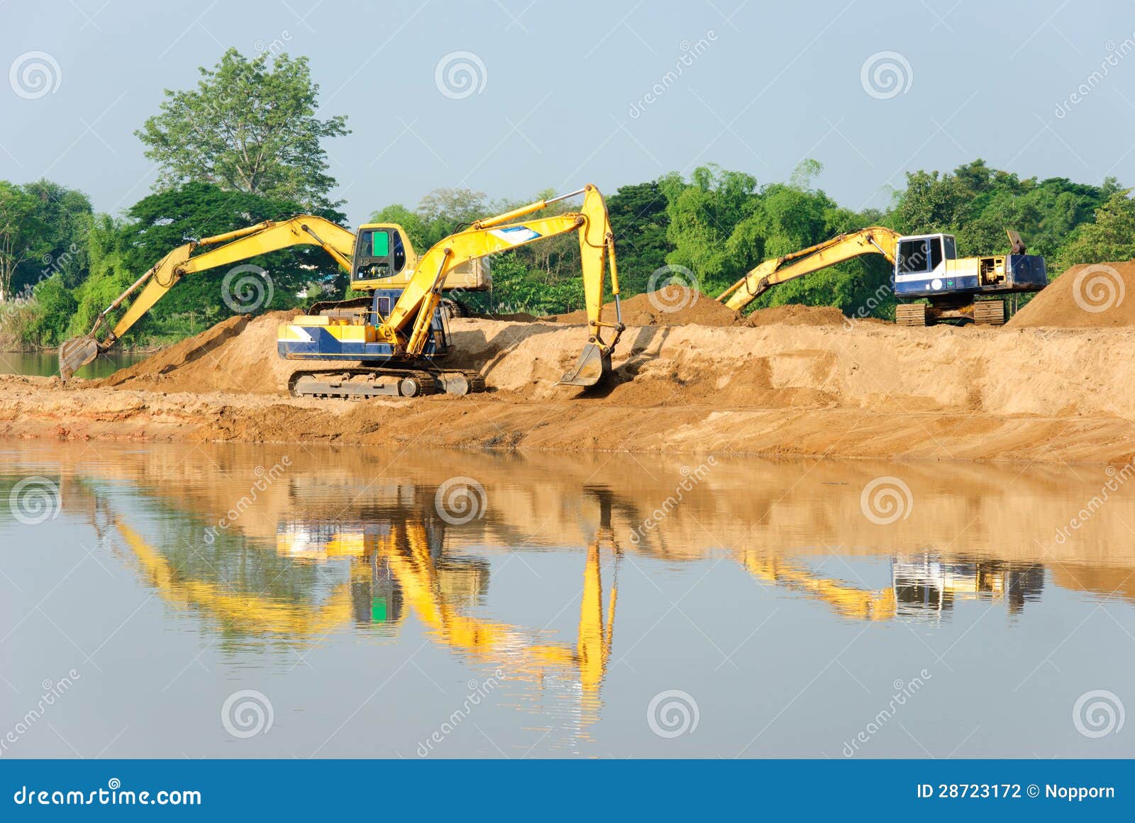 Excavator Edge Pit Stock Photos - Free & Royalty-Free Stock Photos from ...