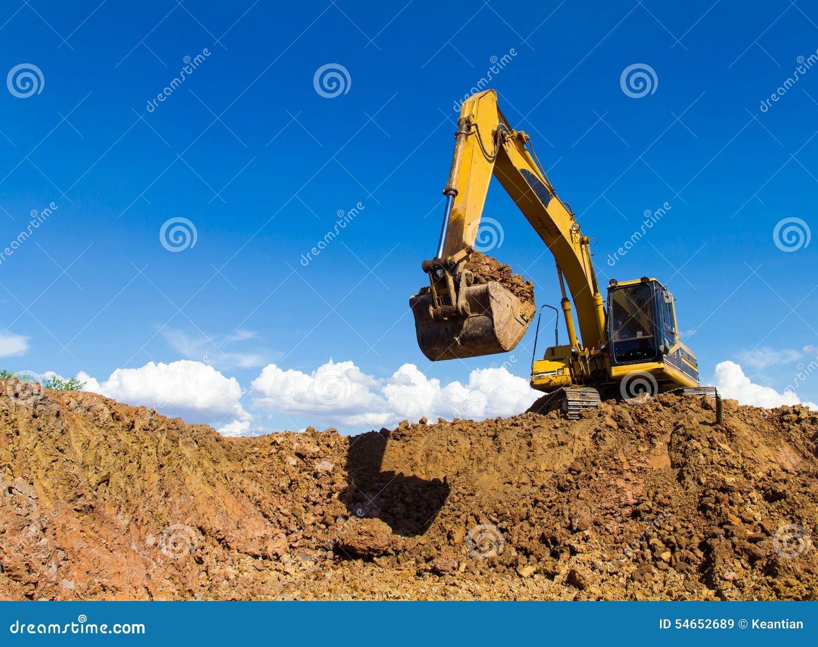 Backhoe digging stock image. Image of gear, backhoe, heavy - 54652689