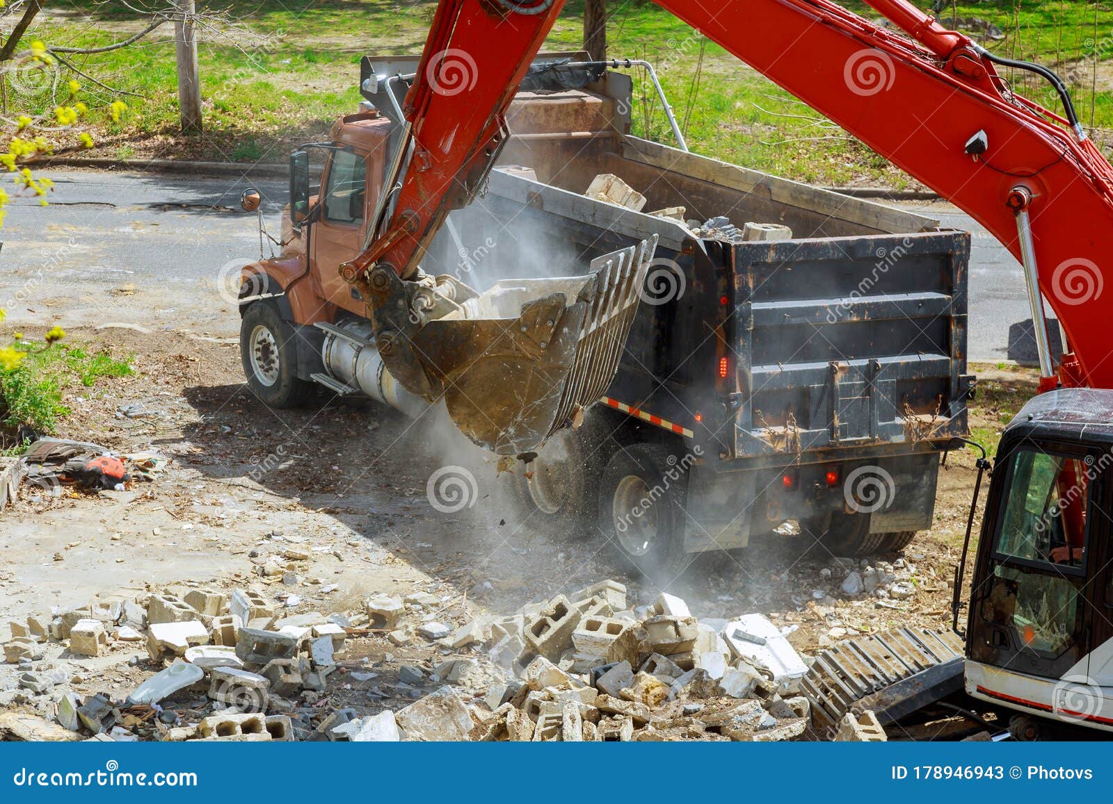 Backhoe Excavator Scoop Loading from Building in the Construction ... Backhoe Excavator Scoop Loading from Building in the Construction ...