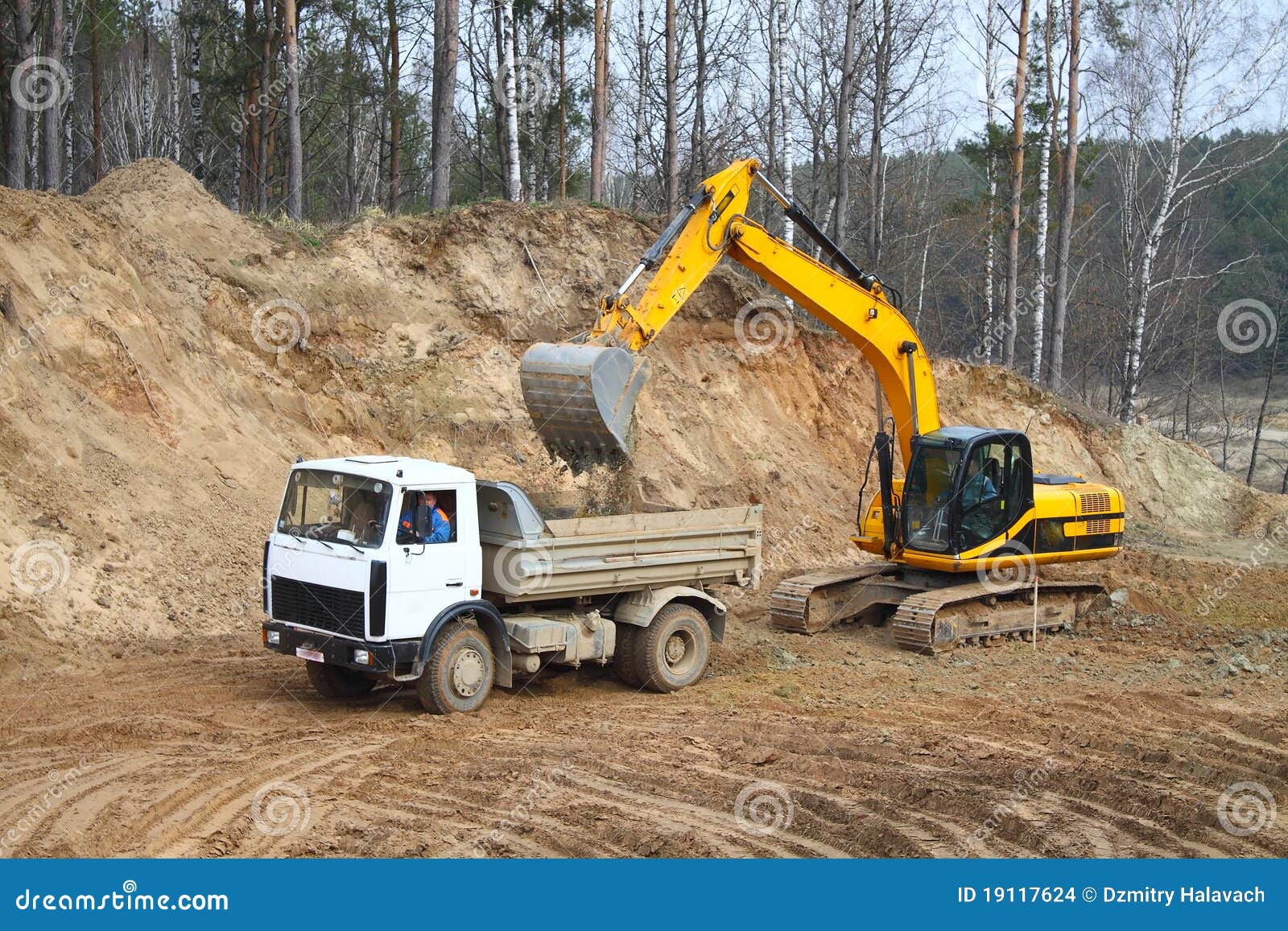Backhoe Loader Loading Dumper Stock Photo - Image of construct, heavy ... Backhoe Loader Loading Dumper Stock Photo - Image of construct, heavy ...