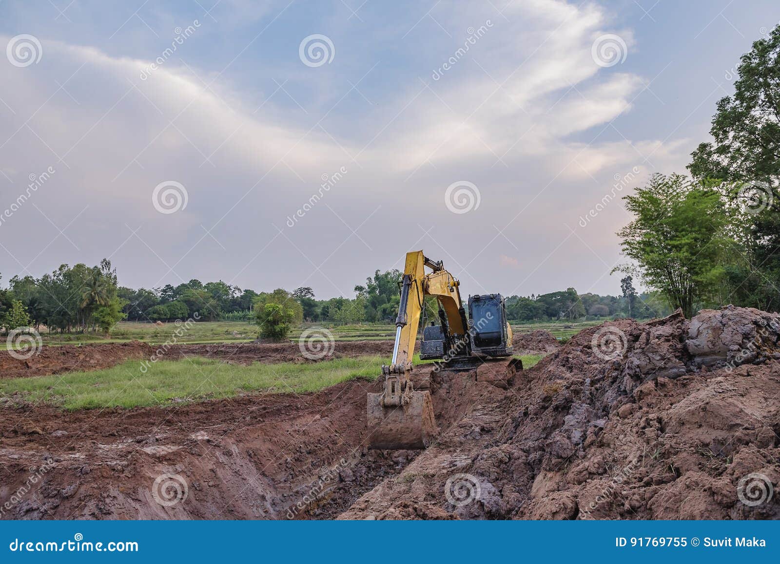 Backhoe stock image. Image of ground, digging, excavation - 91769755