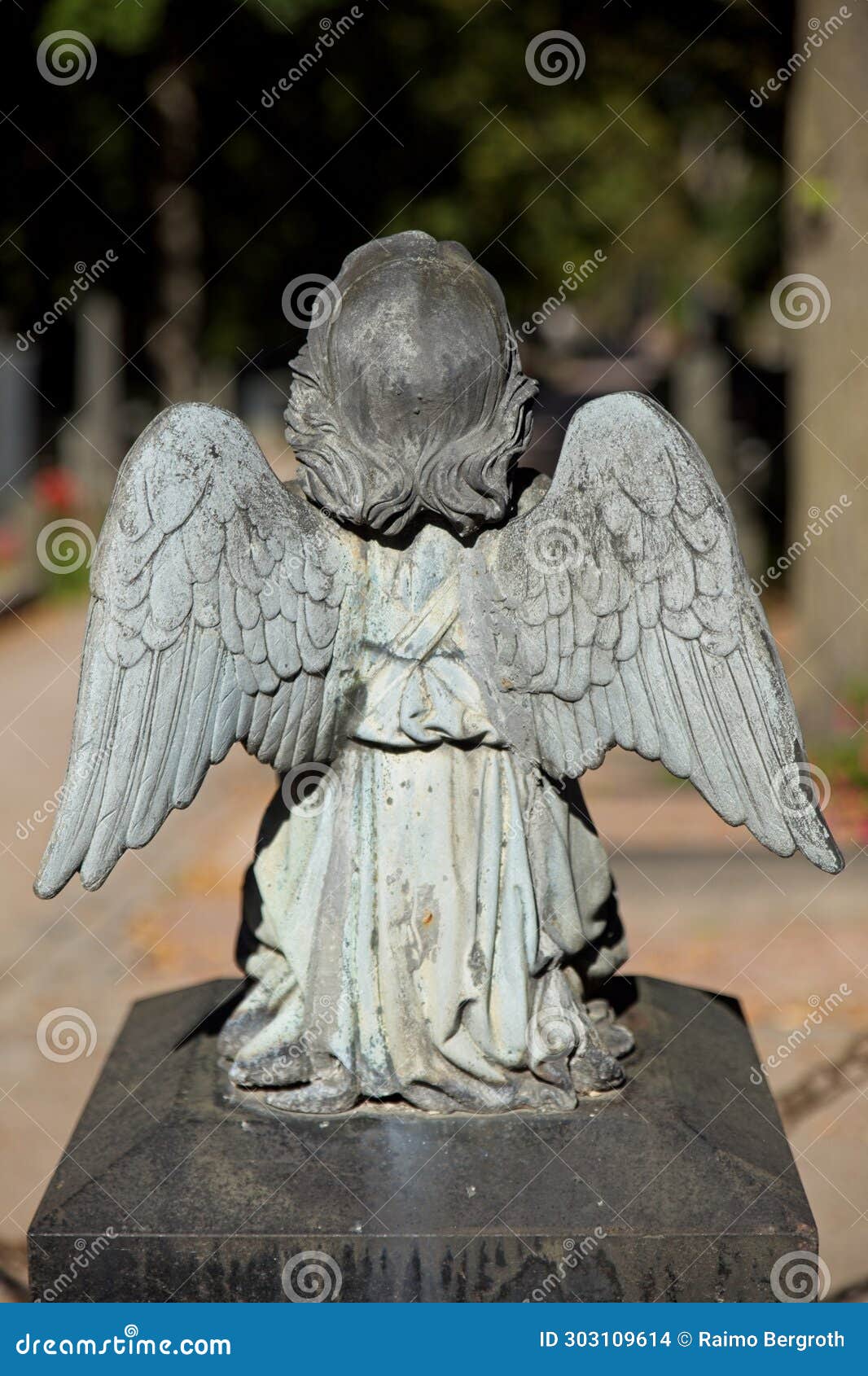 Angel figure. stock photo. Image of design, cemetery - 303109614