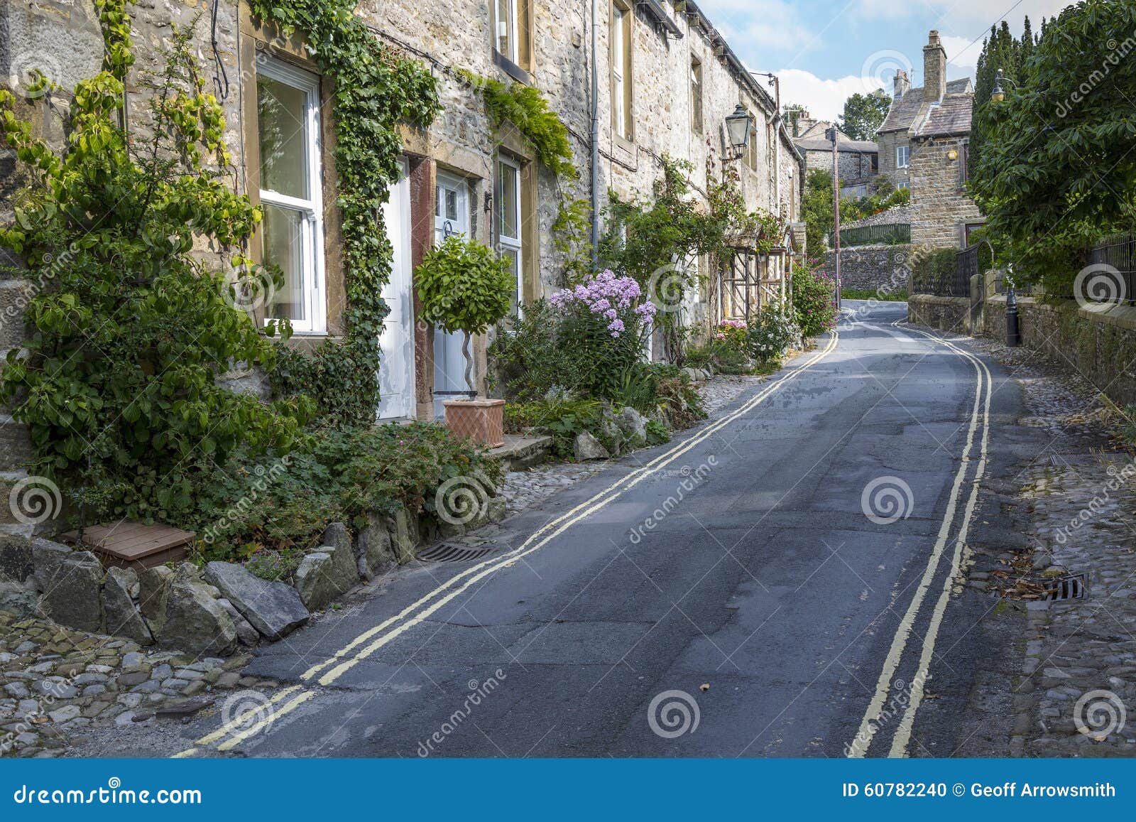 Backstreet at Grassington in Yorkshire, England Stock Photo - Image of ...