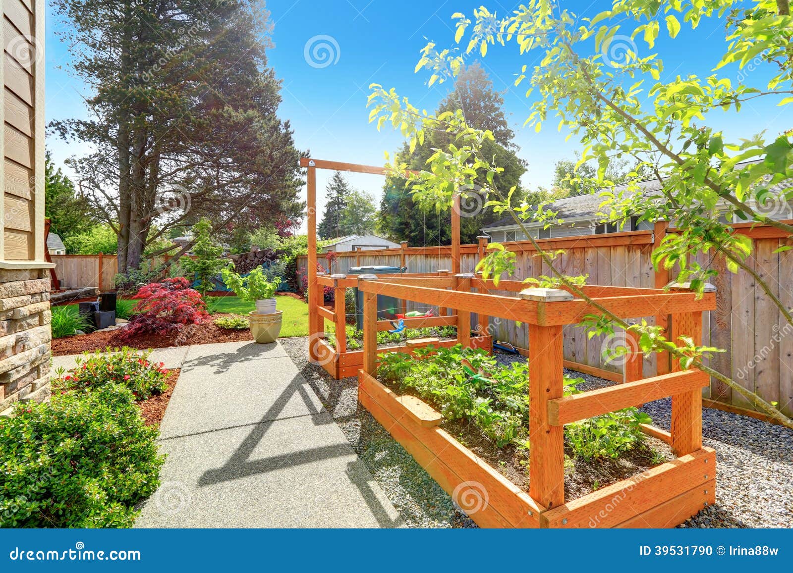 632 Walkway Trellis Stock Photos - Free & Royalty-Free Stock Photos ...