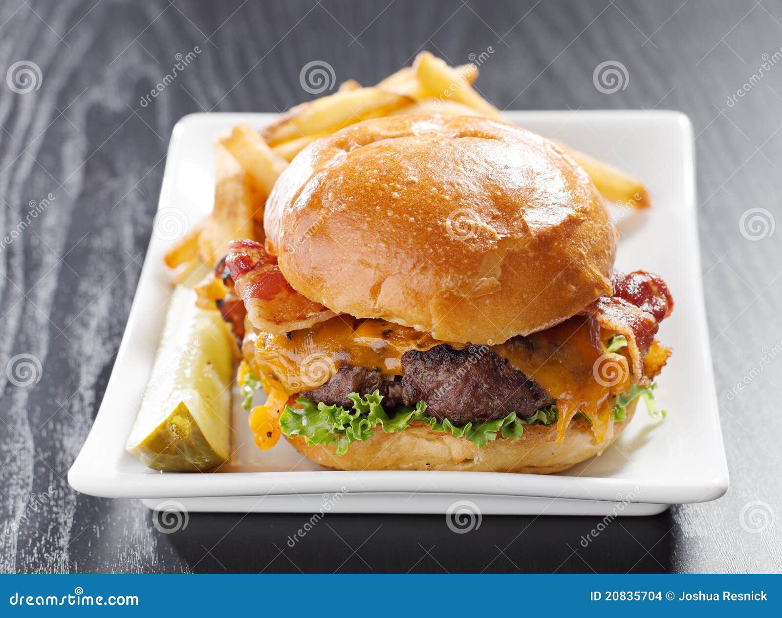 Bacon cheeseburger stock photo. Image of bread, cheeseburger - 20835704