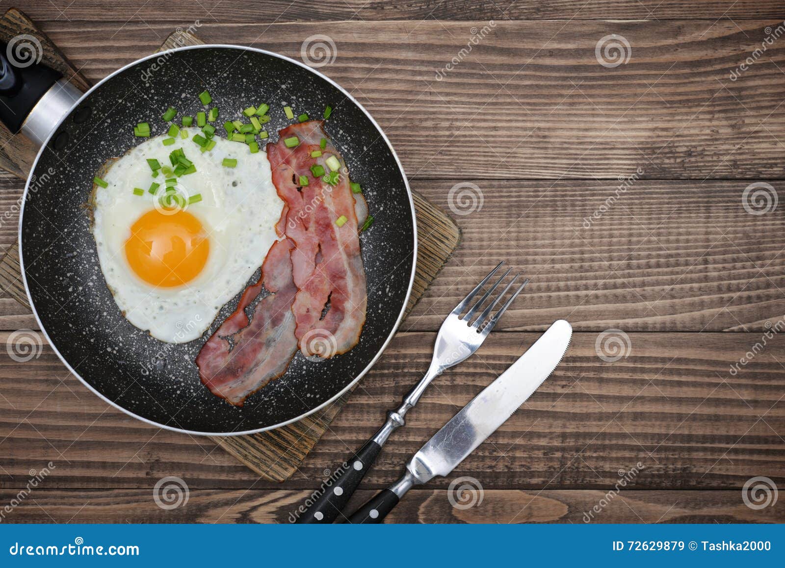 Bacon with Sunny Side Up Egg Stock Image - Image of meat, english: 72629879