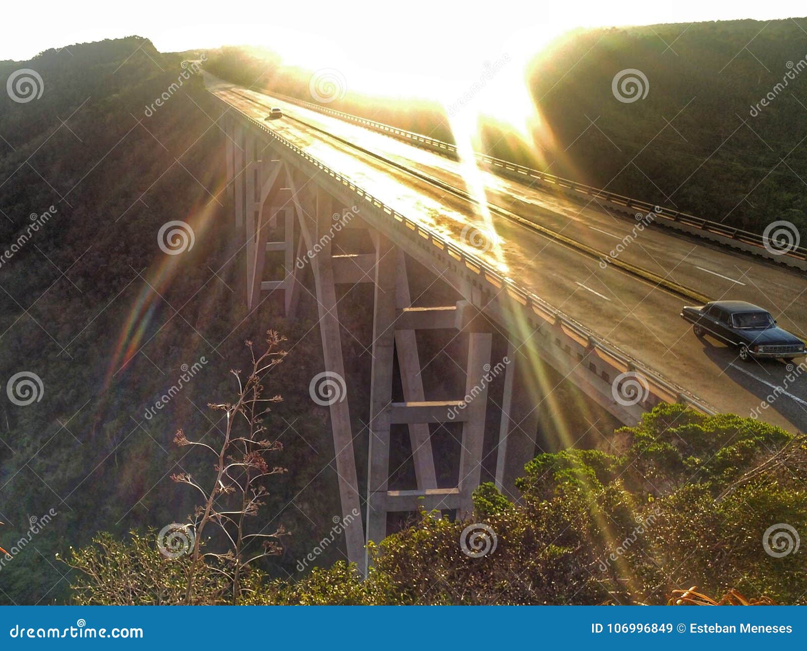Bacunayagua bridge stock image. Image of deepest, bacunayagua - 106996849