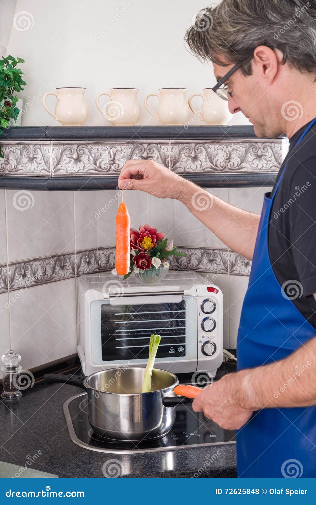 Bad cook stock photo. Image of male, failure, domestic - 72625848