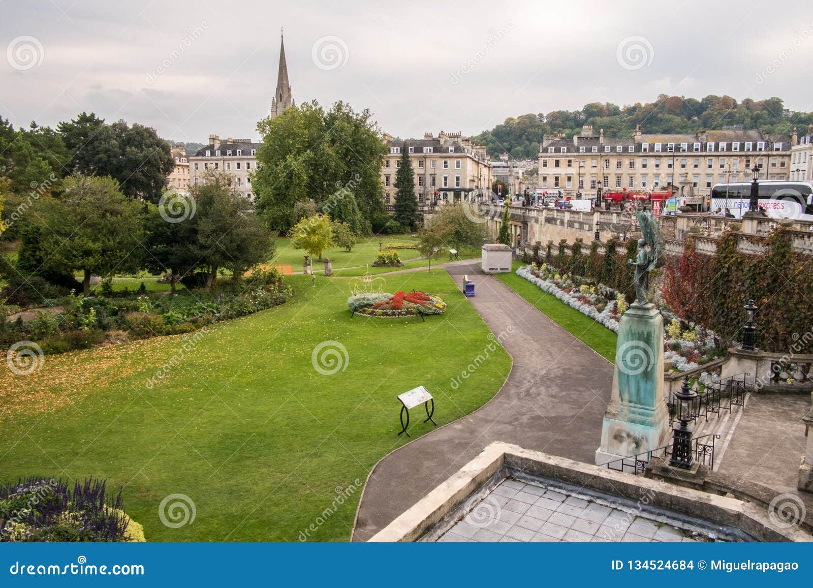 Bad-Park redaktionelles stockbild. Bild von königreich - 134524684